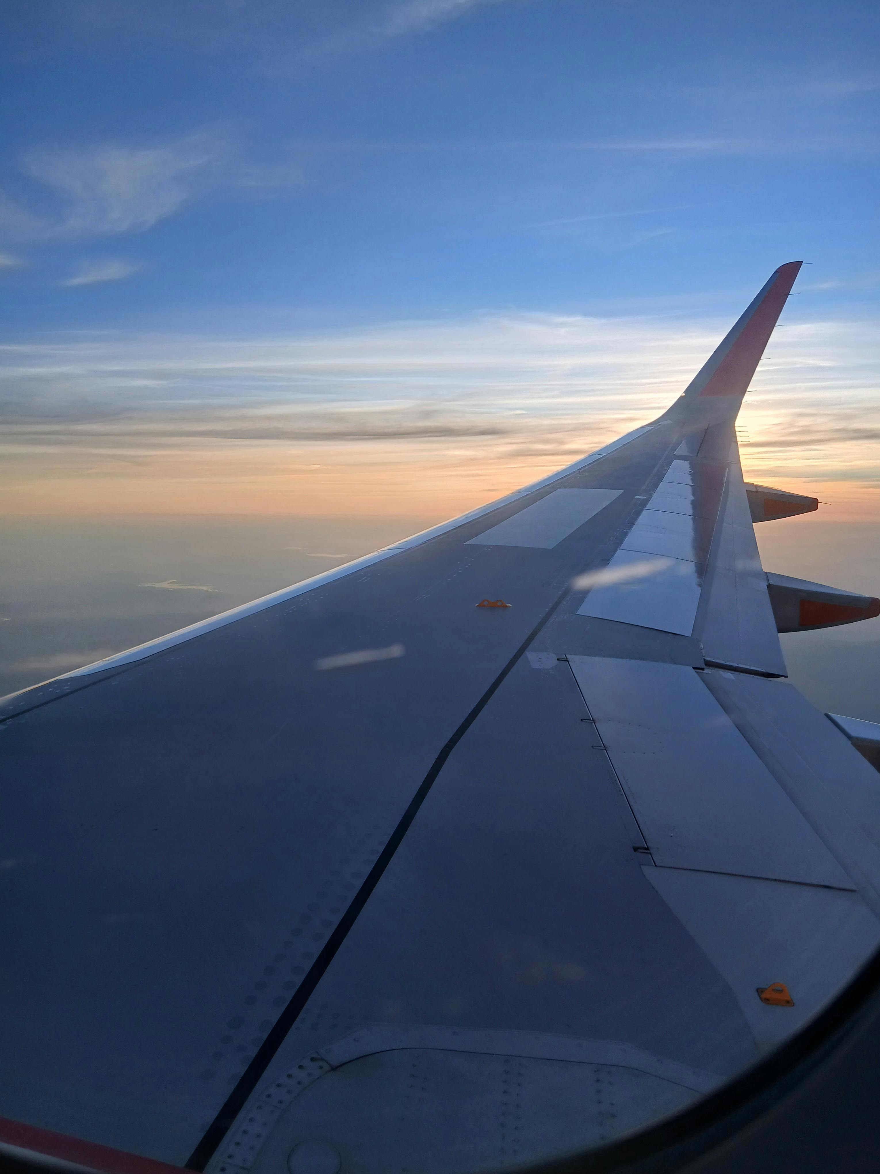 Airplane Side View Photos, Download The BEST Free Airplane Side View ...