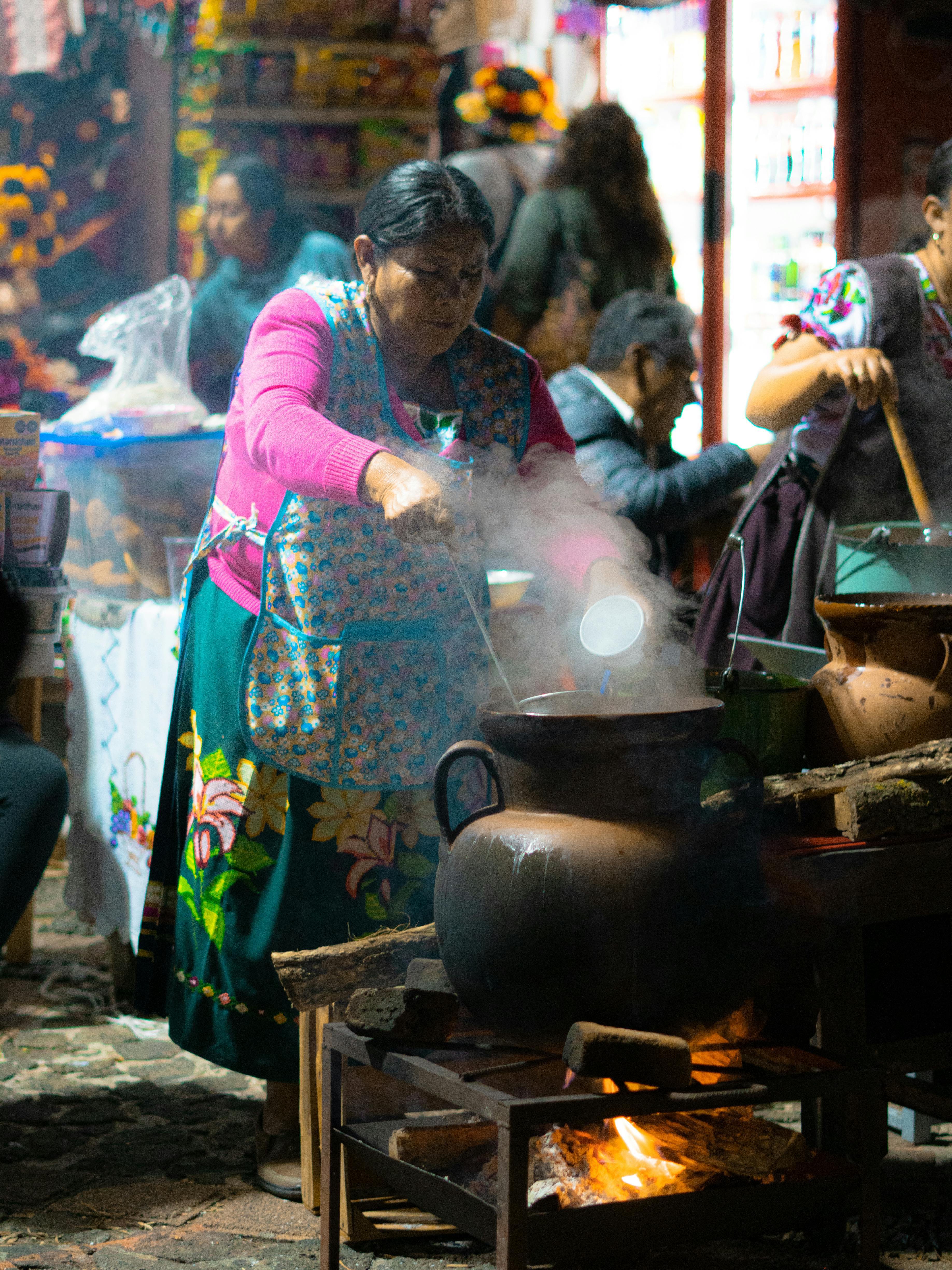 Authentic Mexican Street Food Vendor Cooking · Free Stock Photo