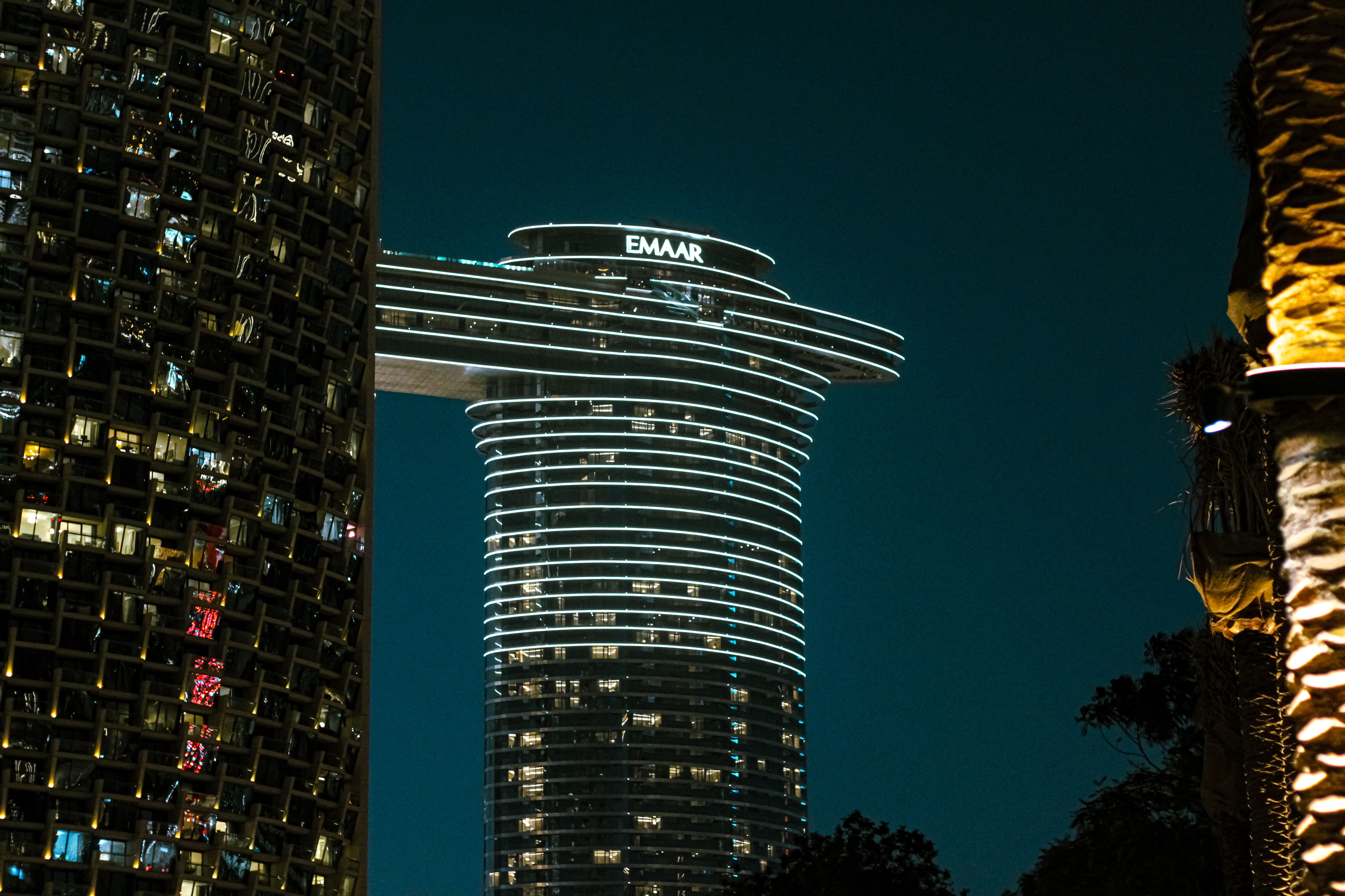 Modern Architectural Nightscape in Downtown Dubai · Free Stock Photo