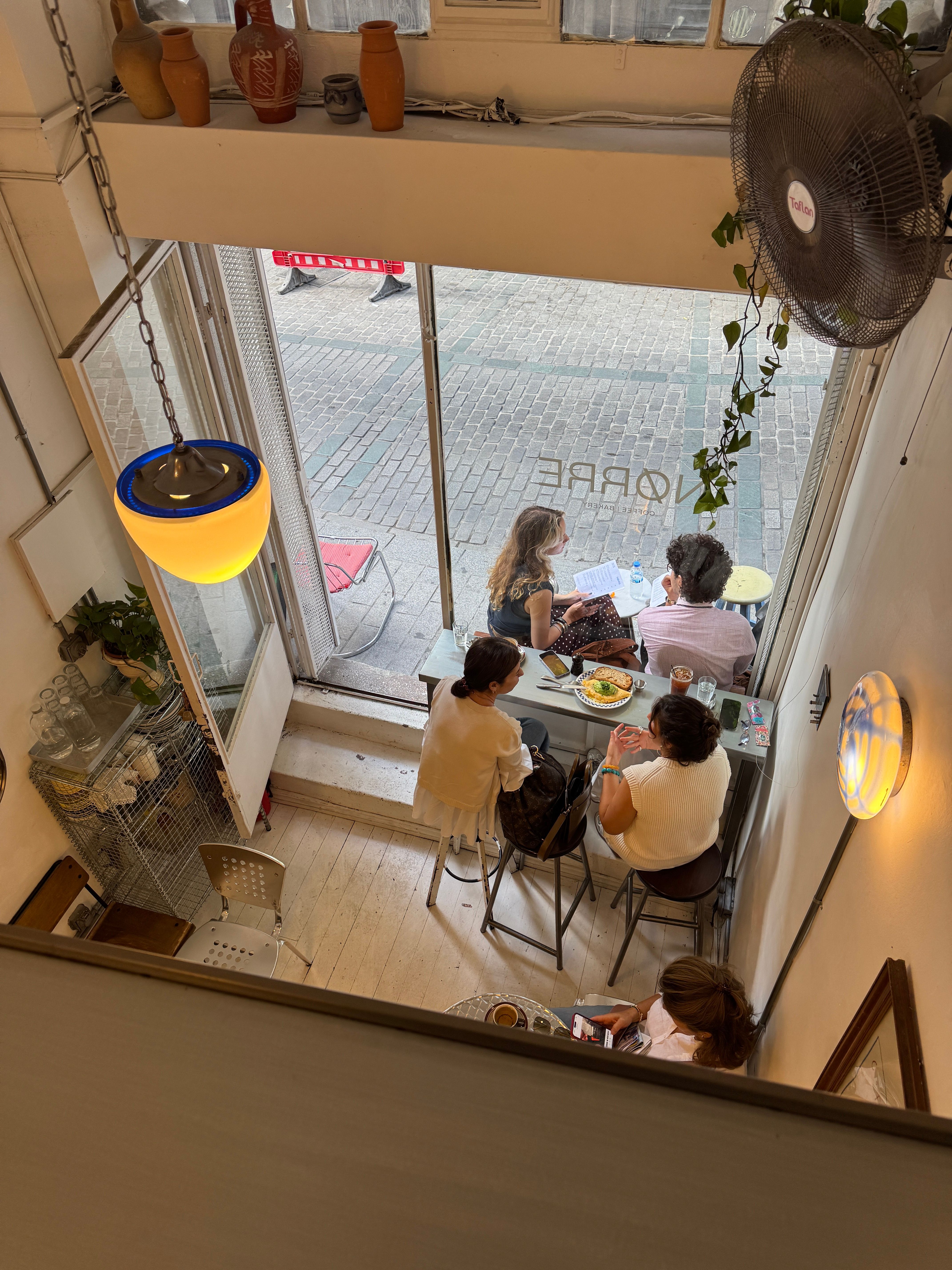 Chatting Photos, Download The BEST Free Chatting Stock Photos & HD Images