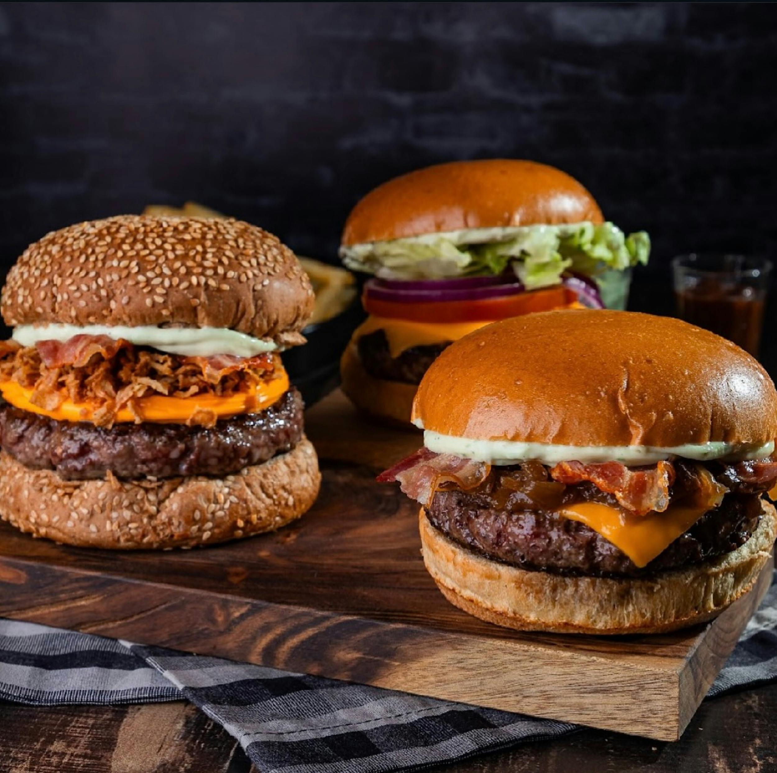 Hamburger+Scrolller Photos, Download The BEST Free Hamburger+Scrolller Stock Photos & HD Images