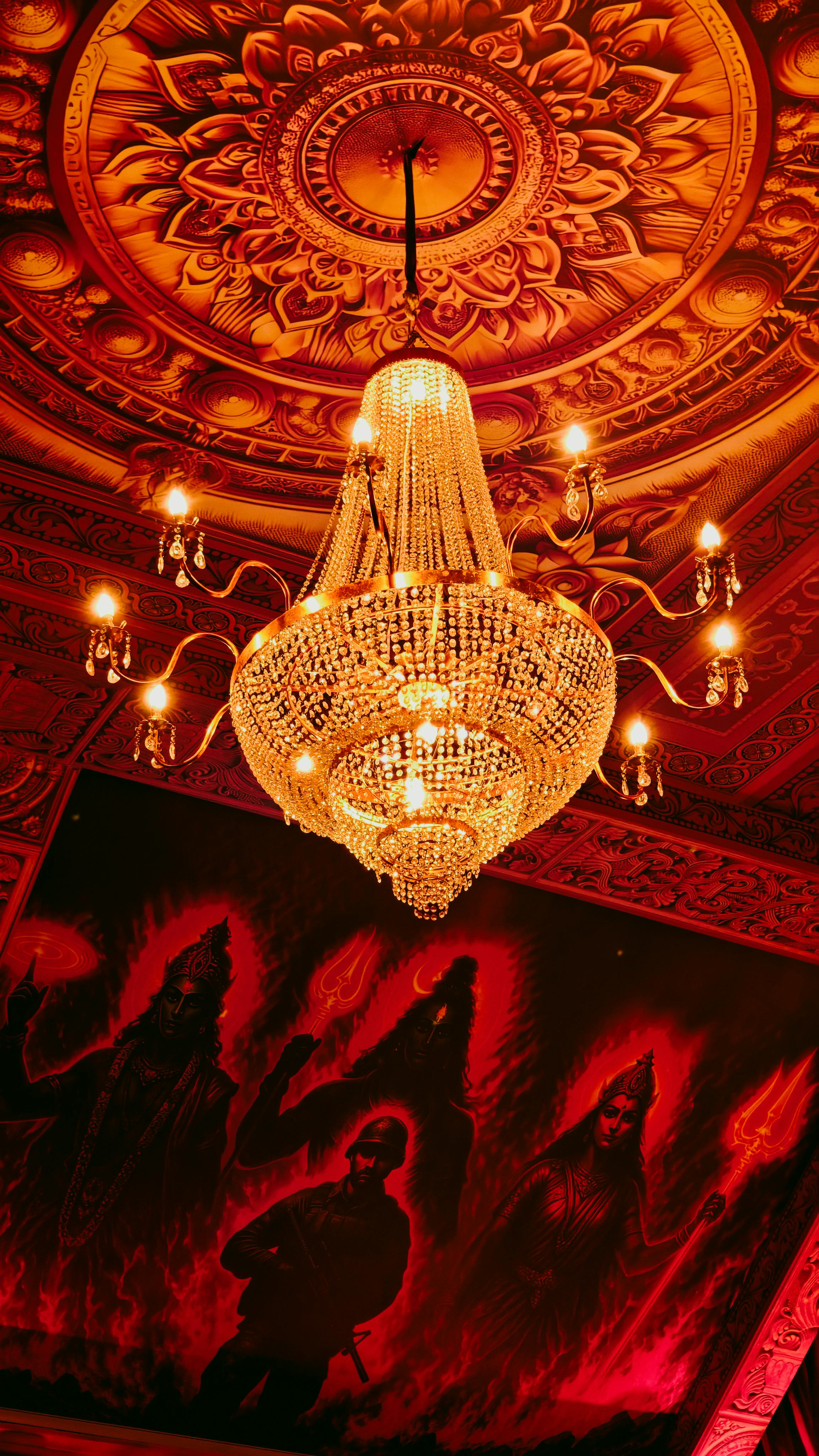 Ornate Golden Chandelier in Artistic Temple Interior · Free Stock Photo