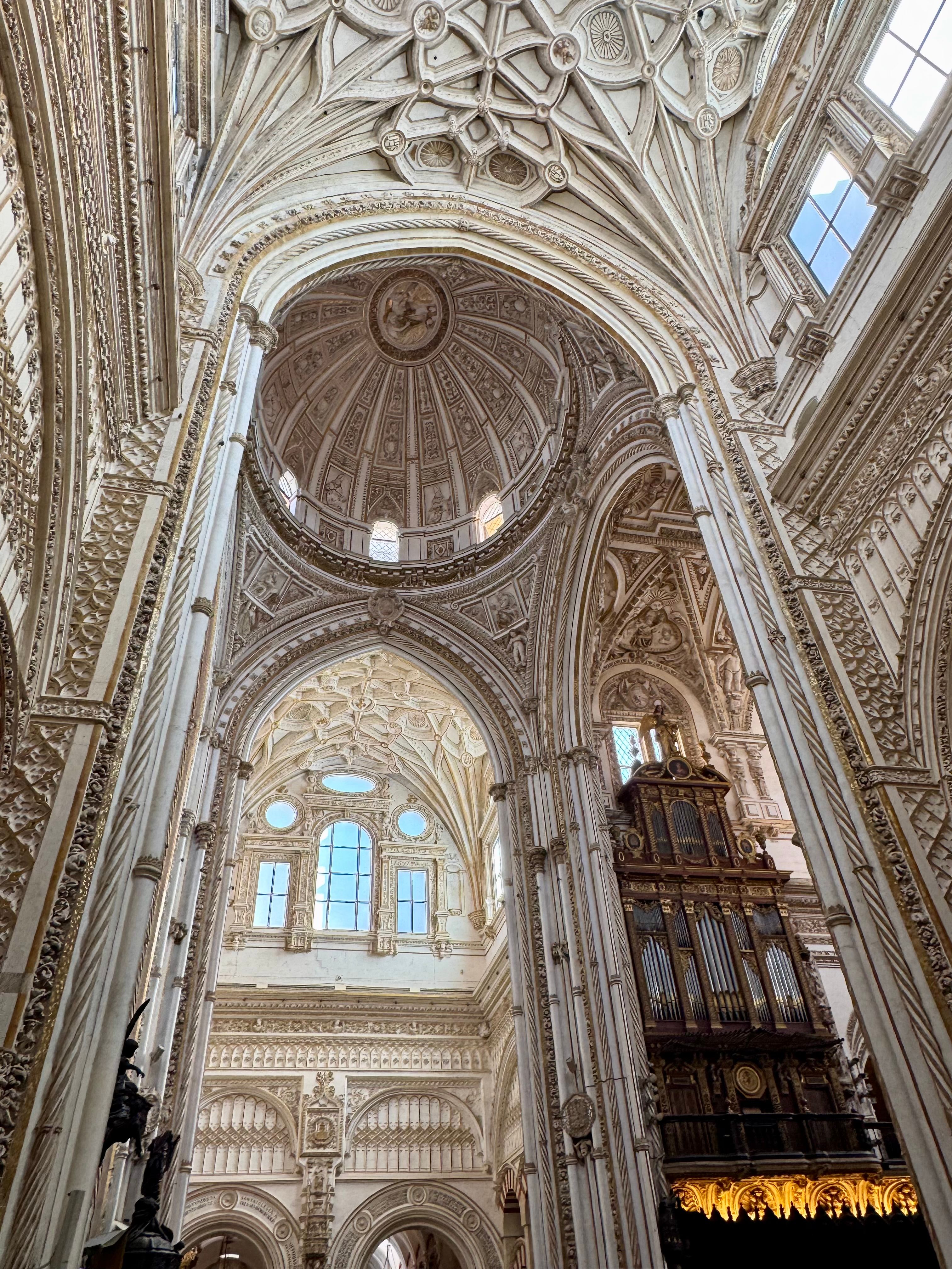 Grand Interior of Renaissance Cathedral in Spain · Free Stock Photo