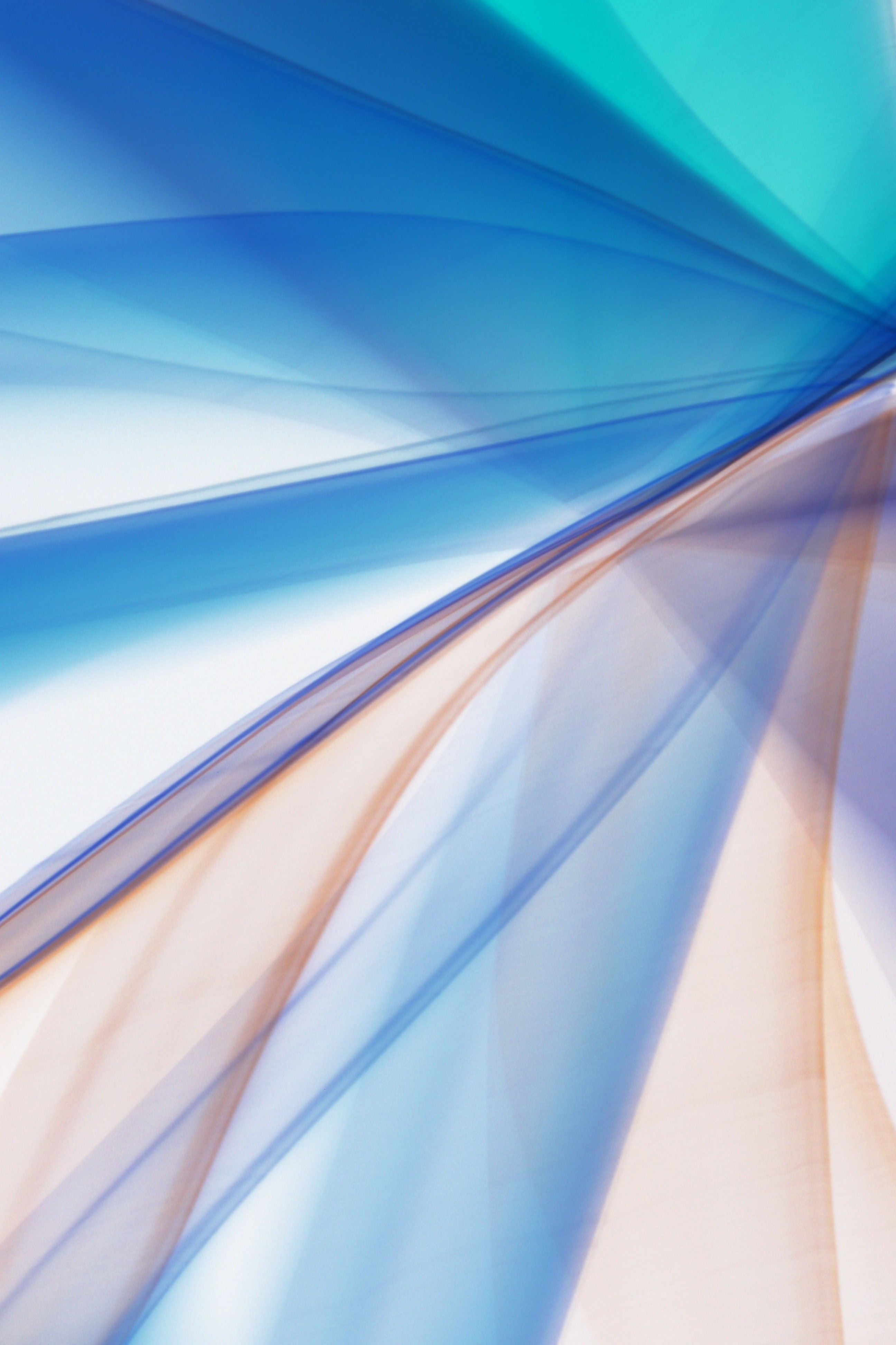 Abstract Blue and Orange Light Streaks Pattern · Free Stock Photo