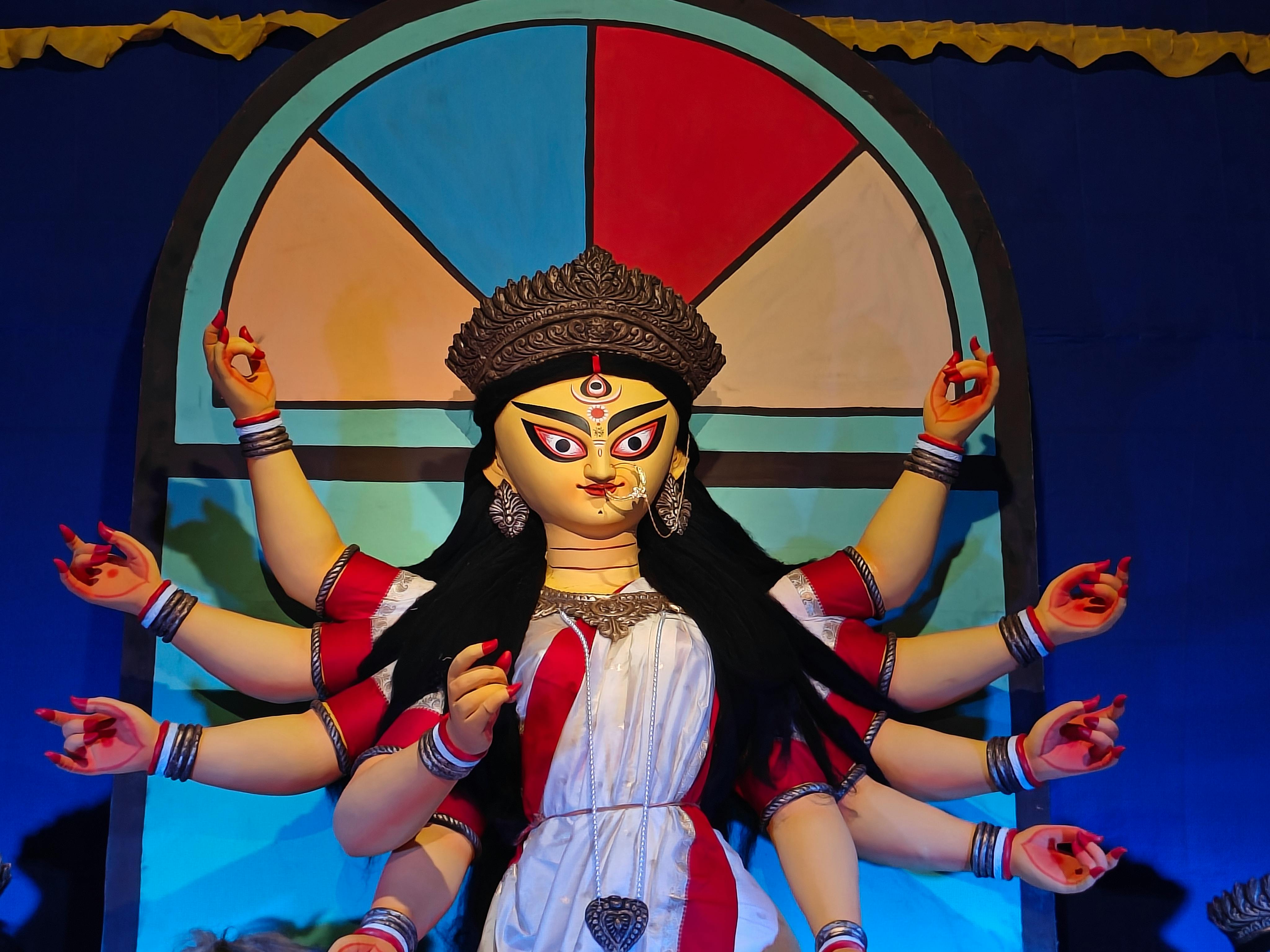 Traditional Durga Puja Idol with Vibrant Colors · Free Stock Photo
