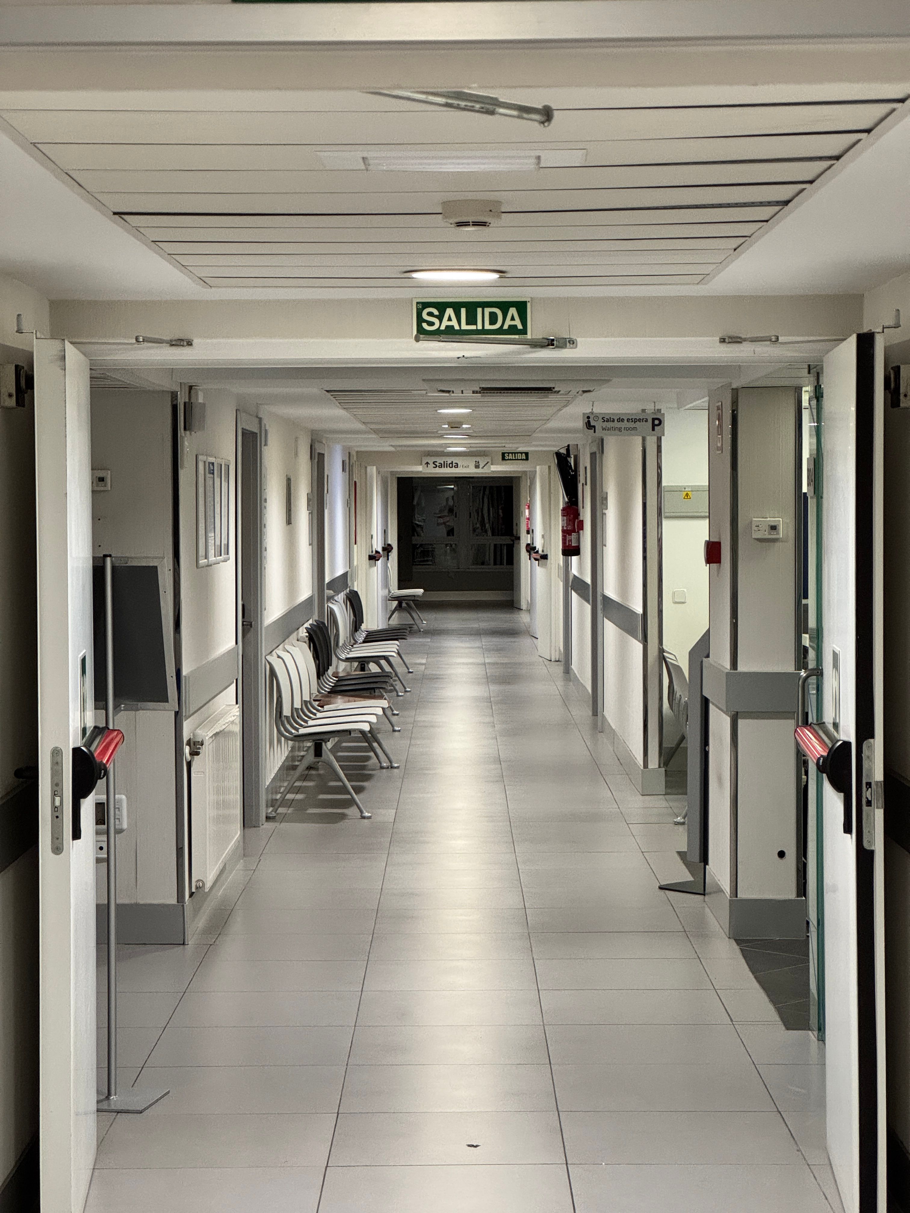 Emergency Door Photos, Download The BEST Free Emergency Door Stock ...