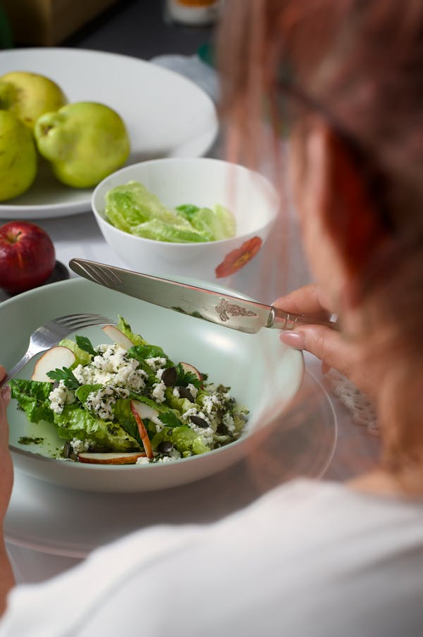 Woman Pfp Photos, Download The BEST Free Woman Pfp Stock Photos & HD Images