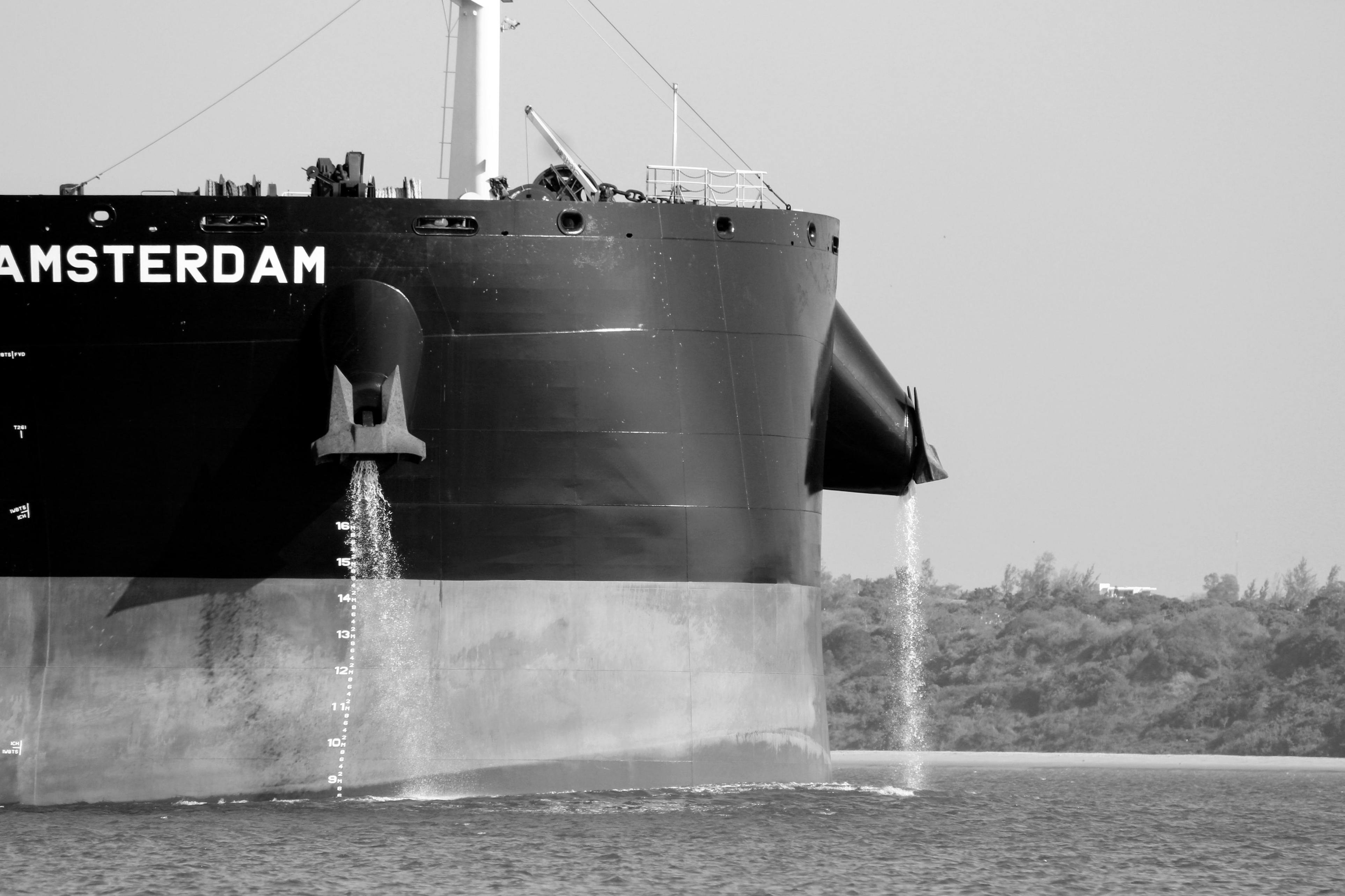 Ship Hull Photos, Download The BEST Free Ship Hull Stock Photos & HD Images