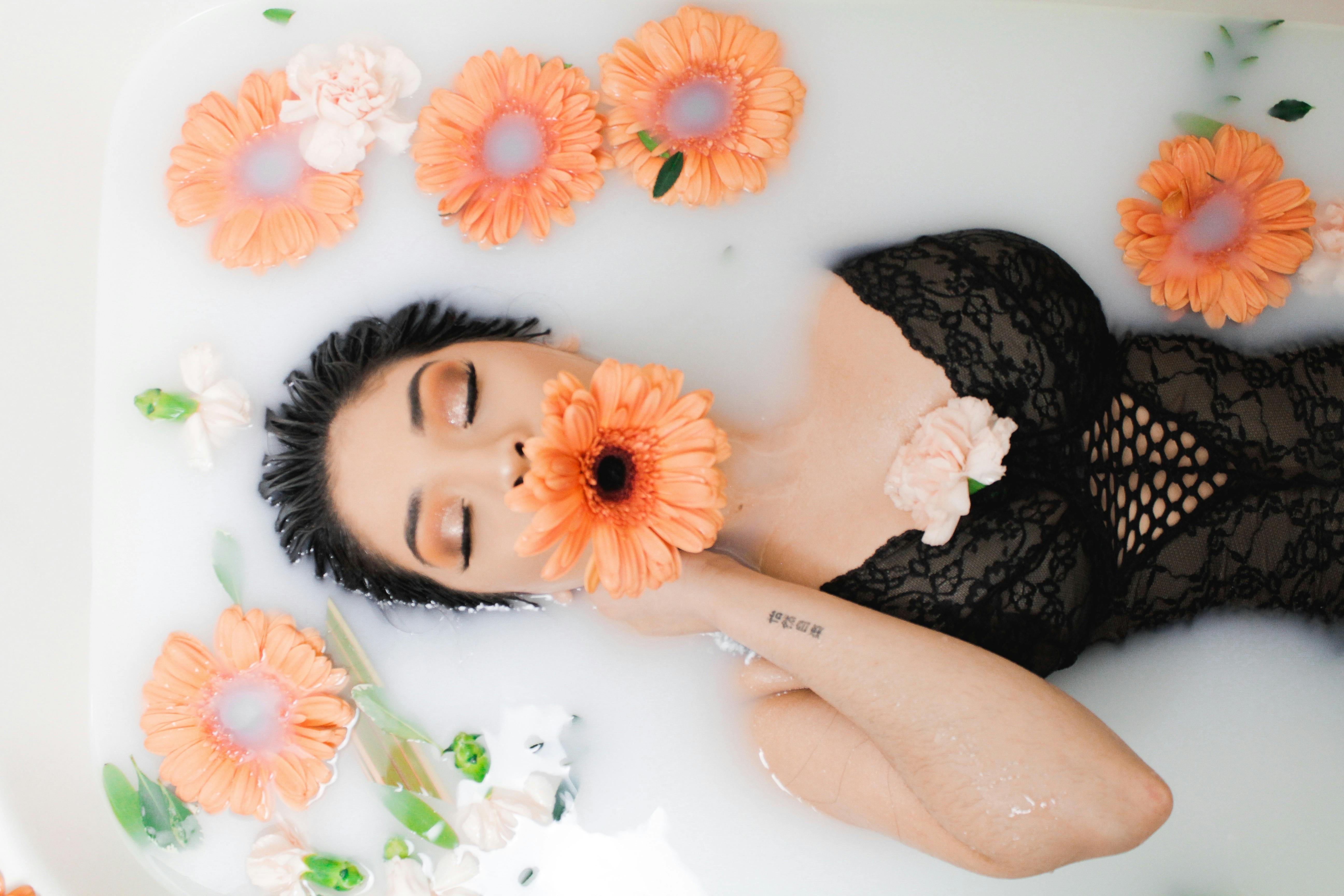 NT 74 Photos & Videos Collected by Naked Thoughts