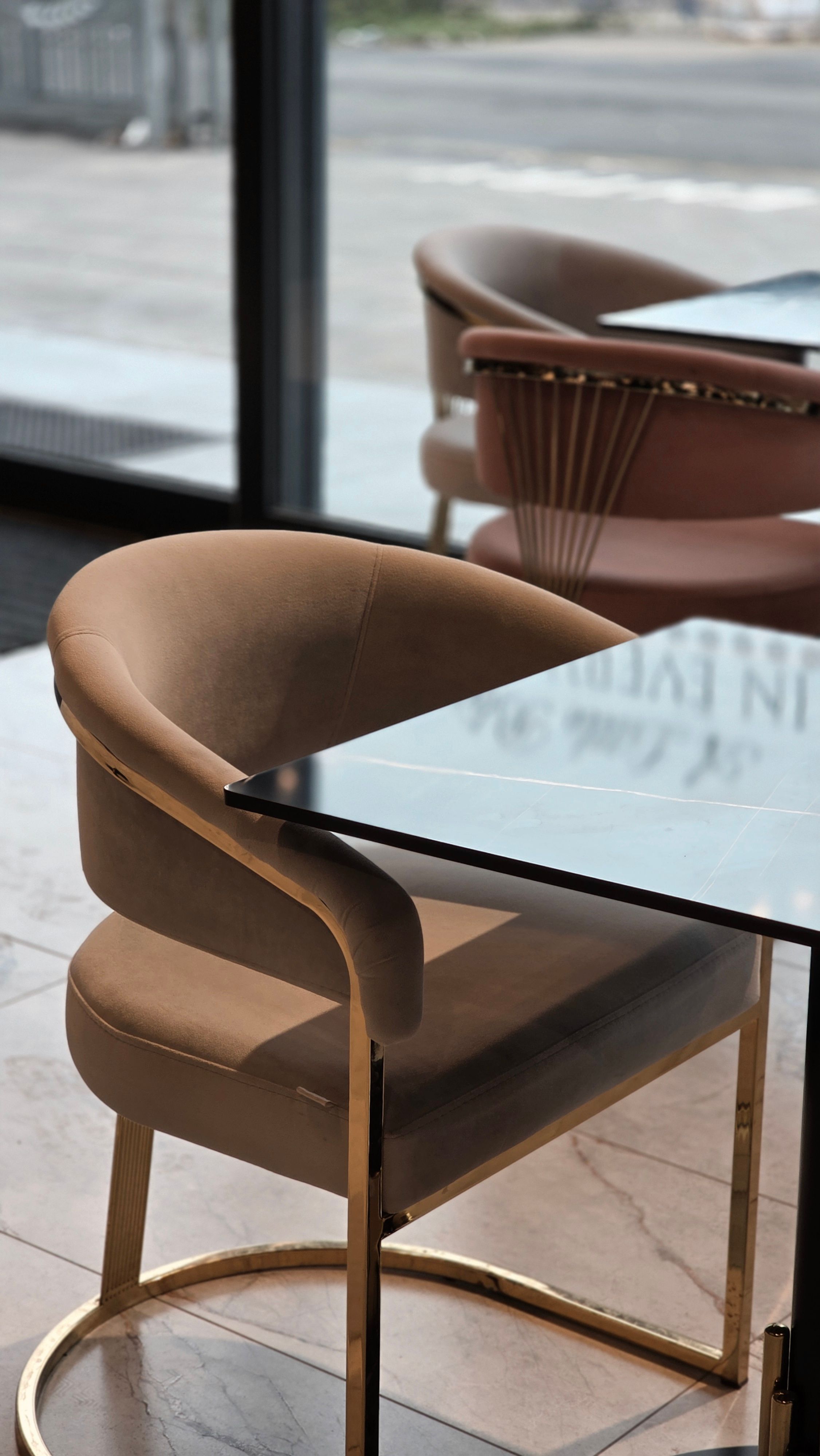 White Chair Beside White Table · Free Stock Photo
