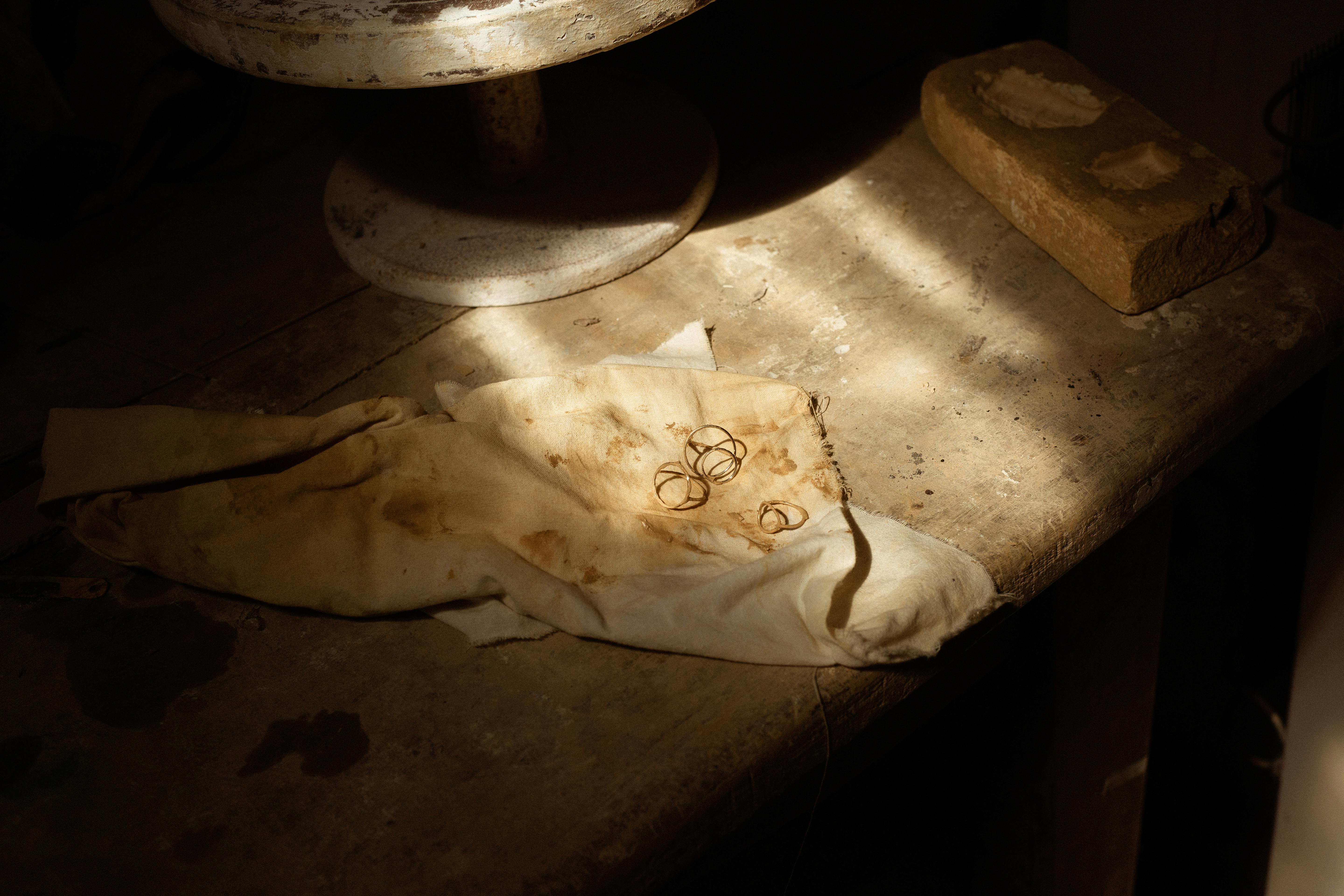 200+ Amazing Decaying Photos Pexels · Free Stock Photos