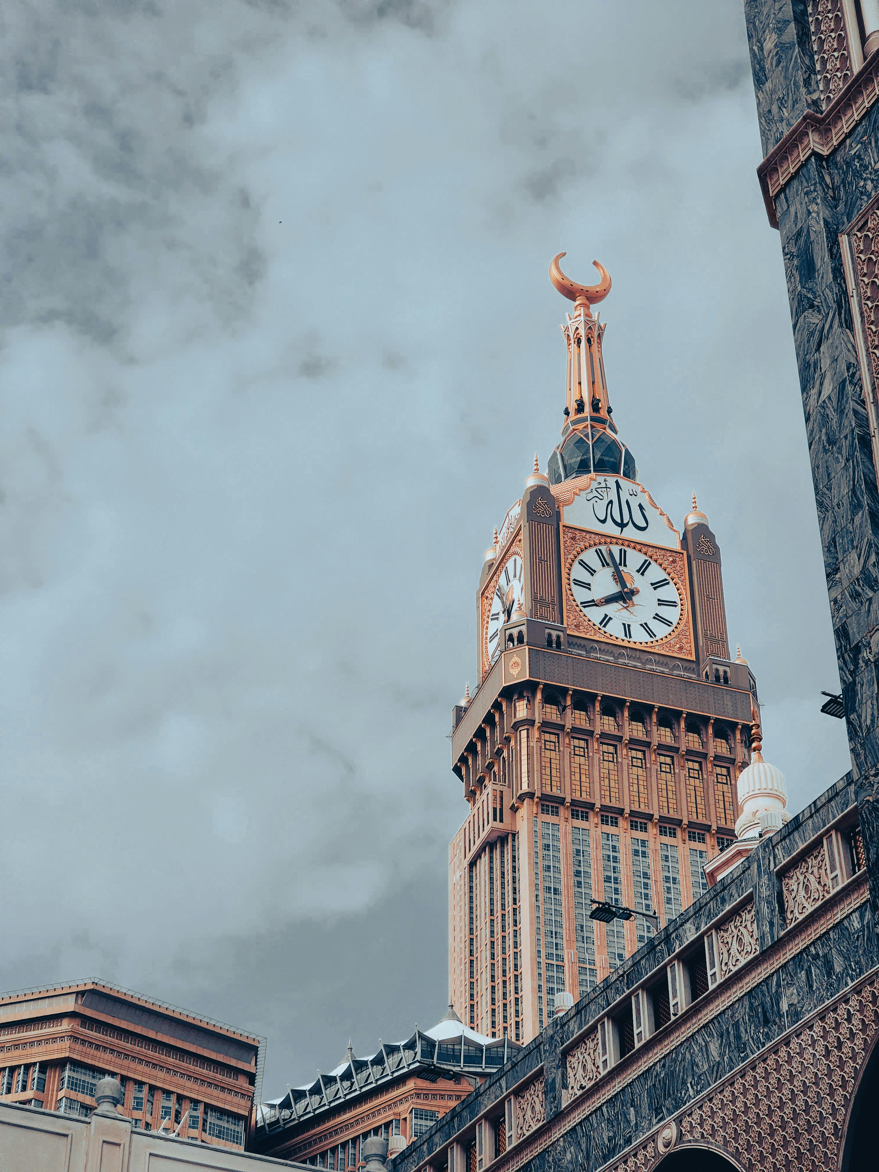 Time Clock Photos, Download The BEST Free Time Clock Stock Photos & HD ...