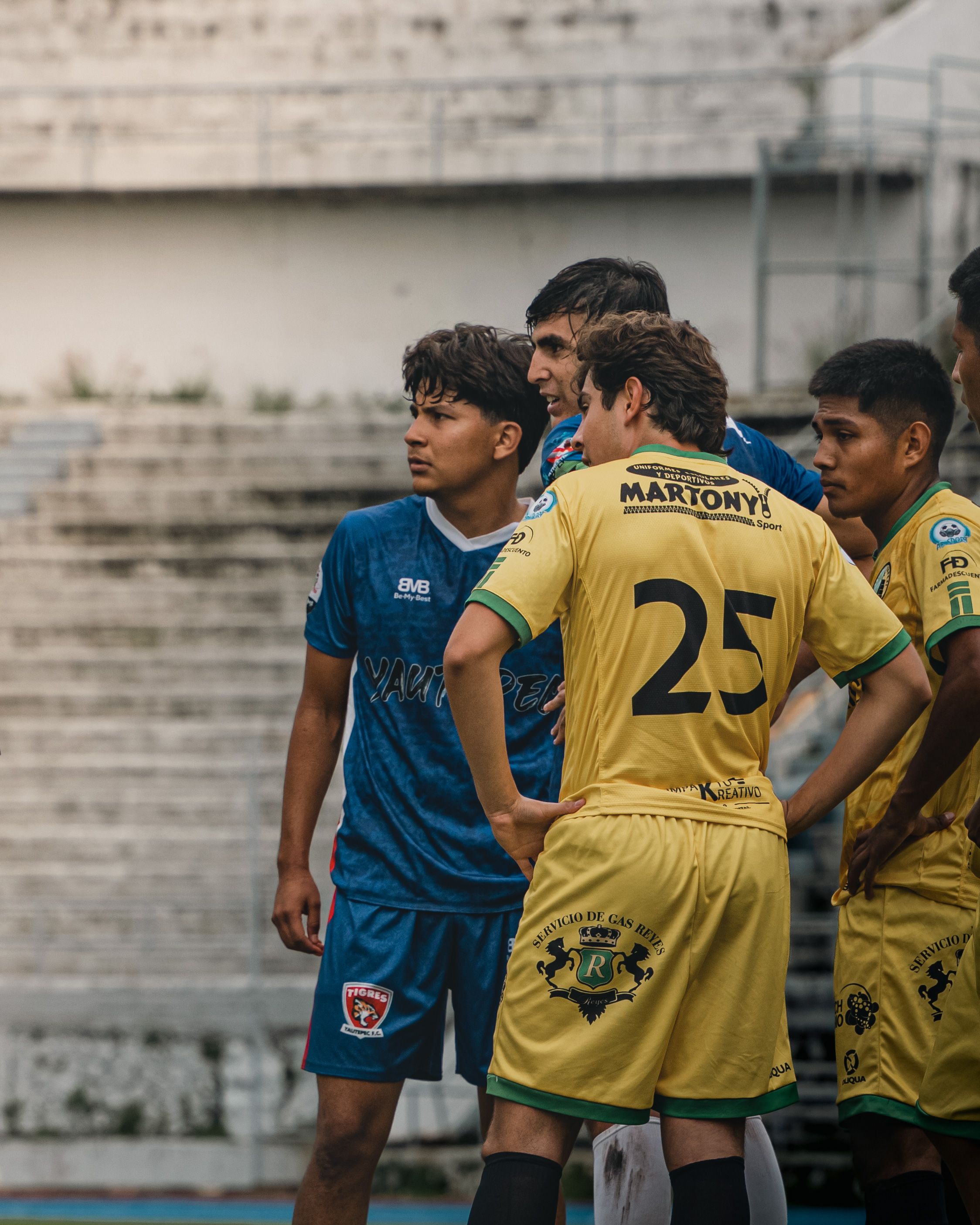 Football, Photos, Download The BEST Free Football, Stock Photos & HD Images