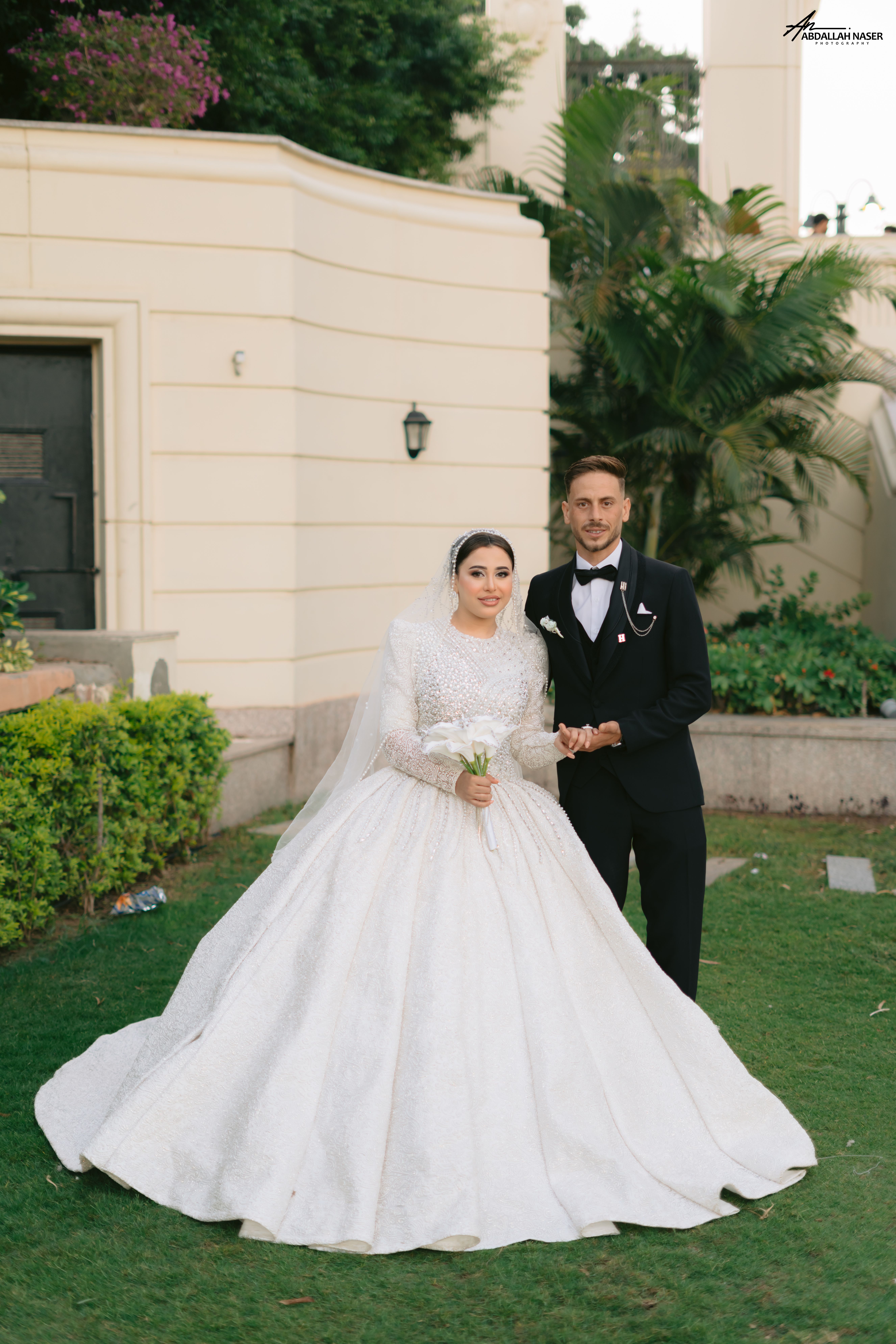 Elegant Outdoor Wedding Portrait of Bride and Groom · Free Stock Photo