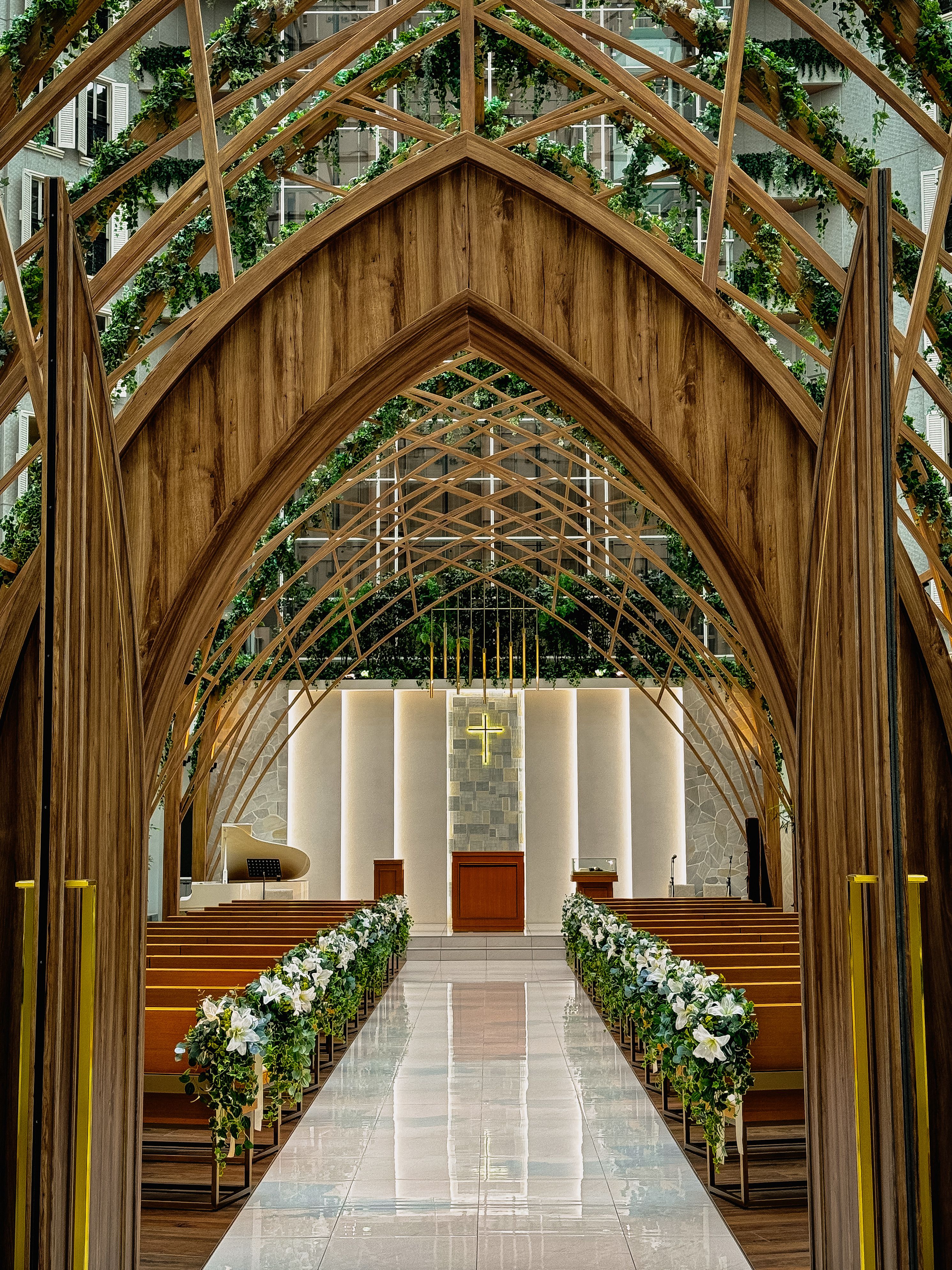 Modern Tokyo Chapel Interior with Wooden Arches · Free Stock Photo