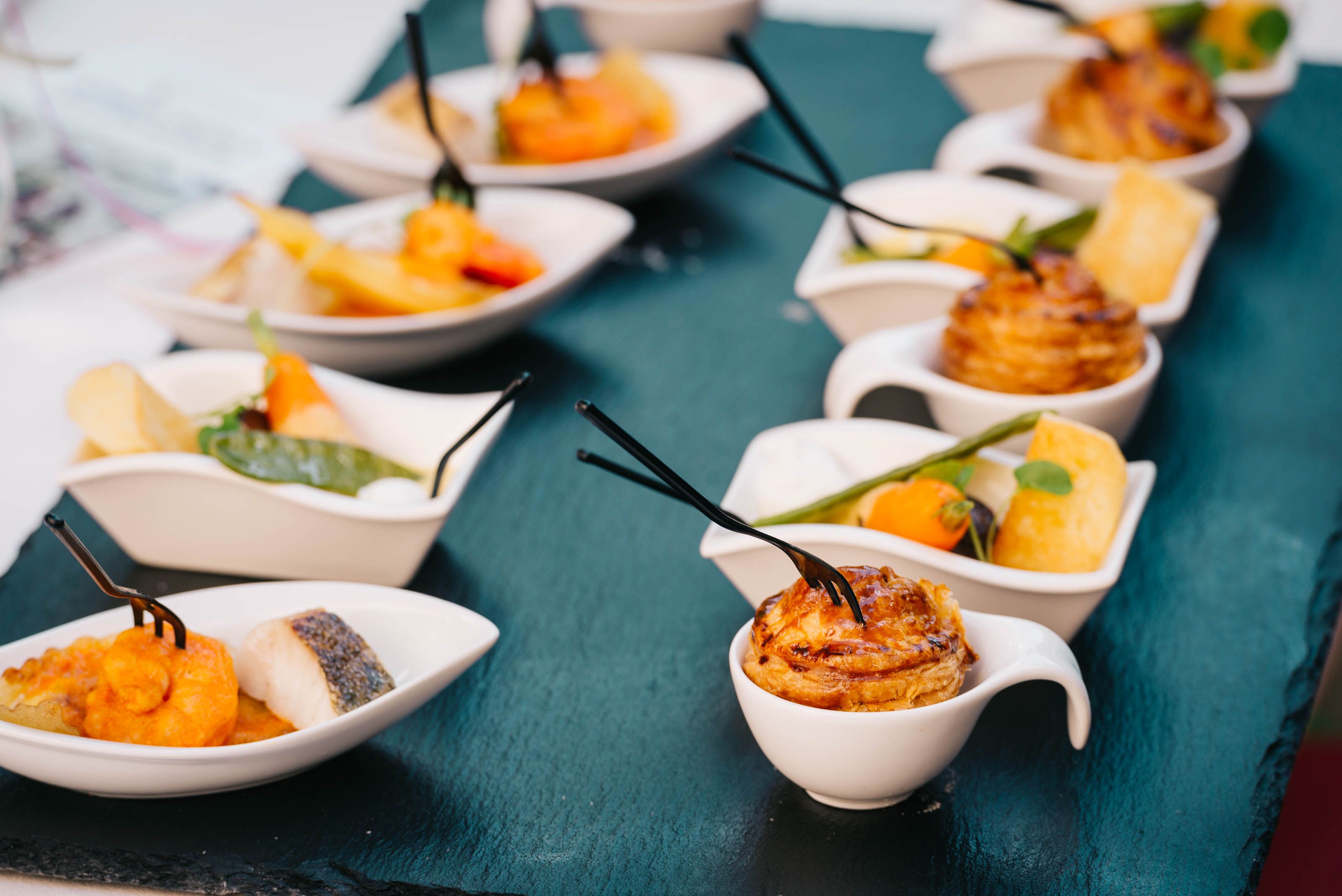 General Assistant Catering Photos, Download The BEST Free General ...