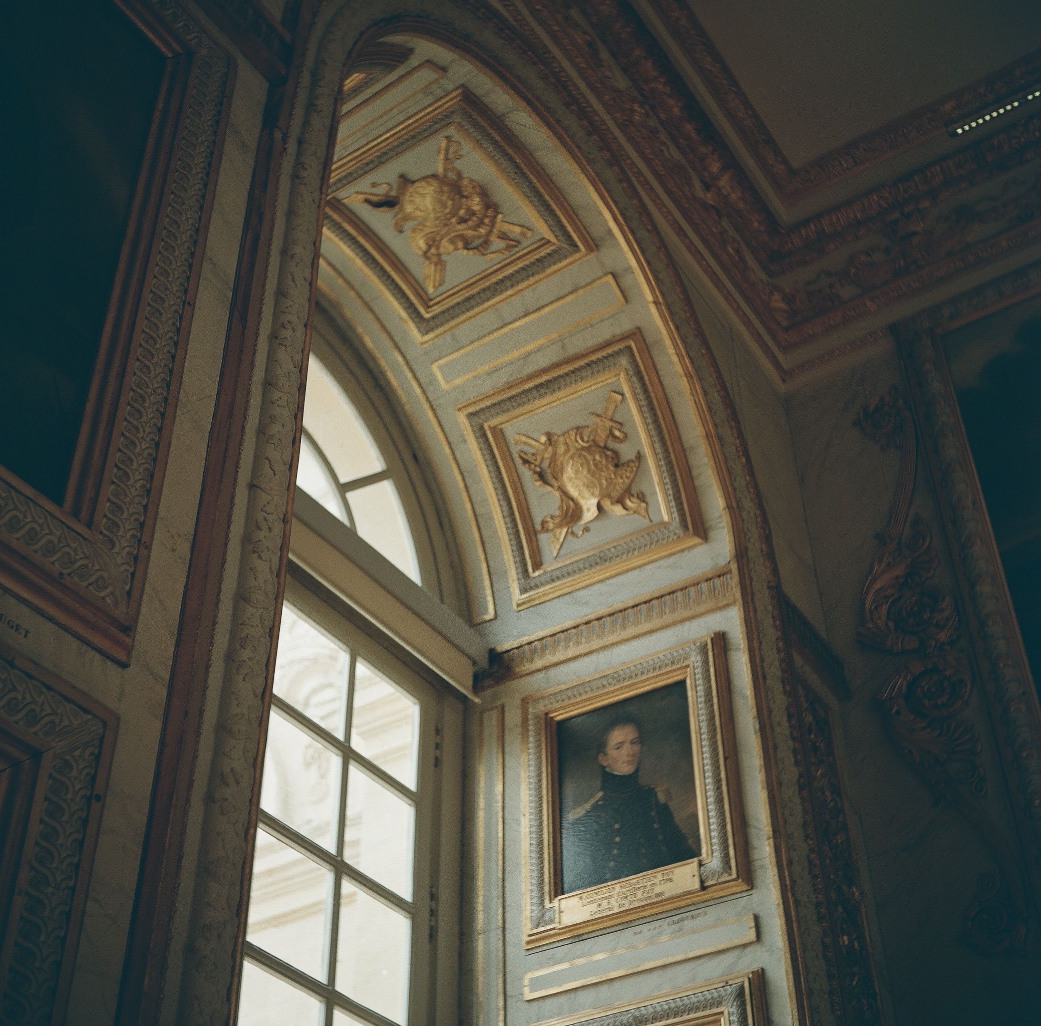 Elegant Interior with Classic Portrait and Decor · Free Stock Photo