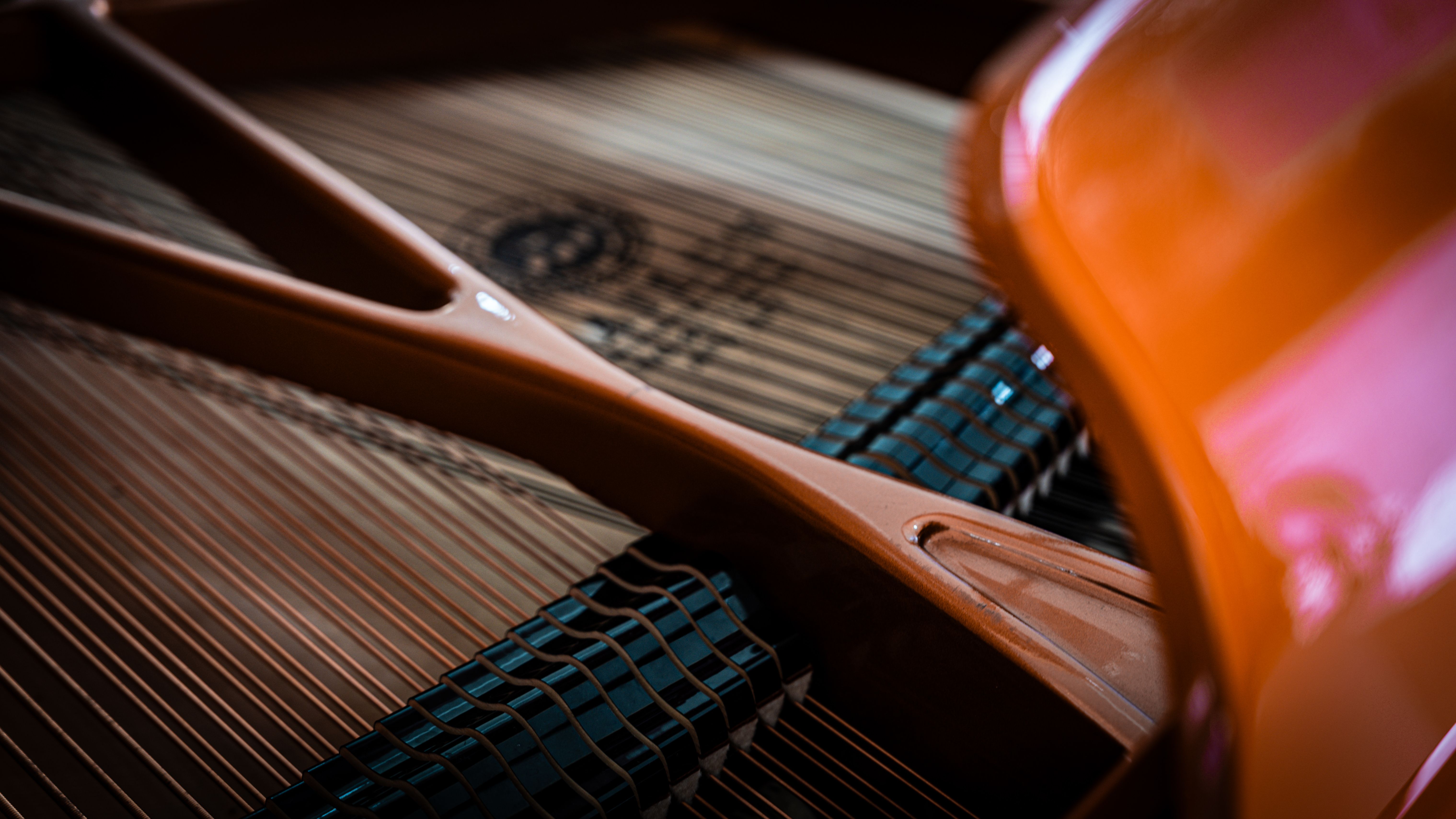 Close-up of Grand Piano Interior Strings and Frame · Free Stock Photo