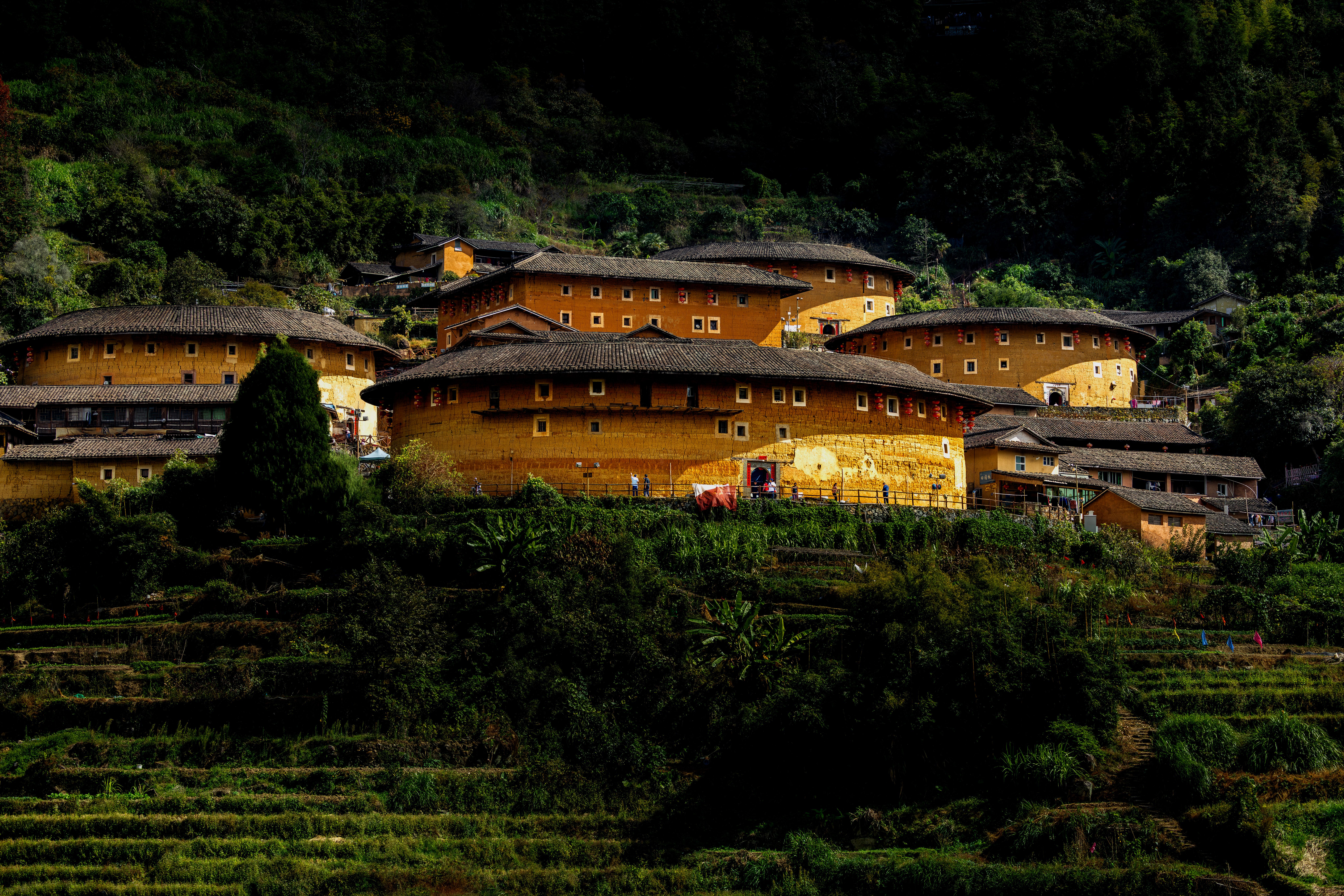 Earth Buildings Photos, Download The BEST Free Earth Buildings Stock ...