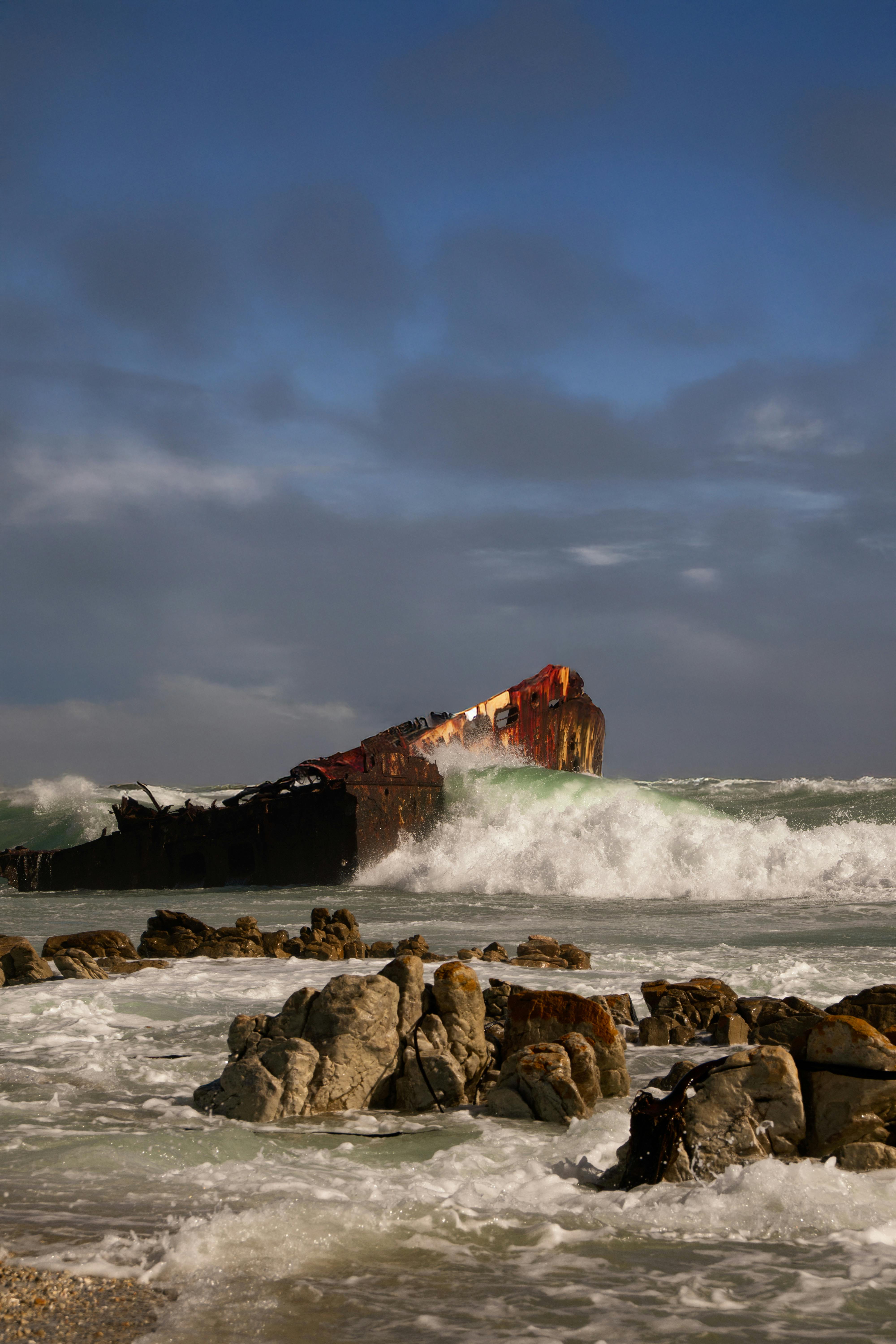 Shipwreck Photos, Download The BEST Free Shipwreck Stock Photos & HD Images