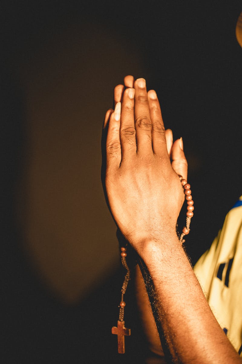 Praying Hands Photos, Download The BEST Free Praying Hands Stock Photos ...