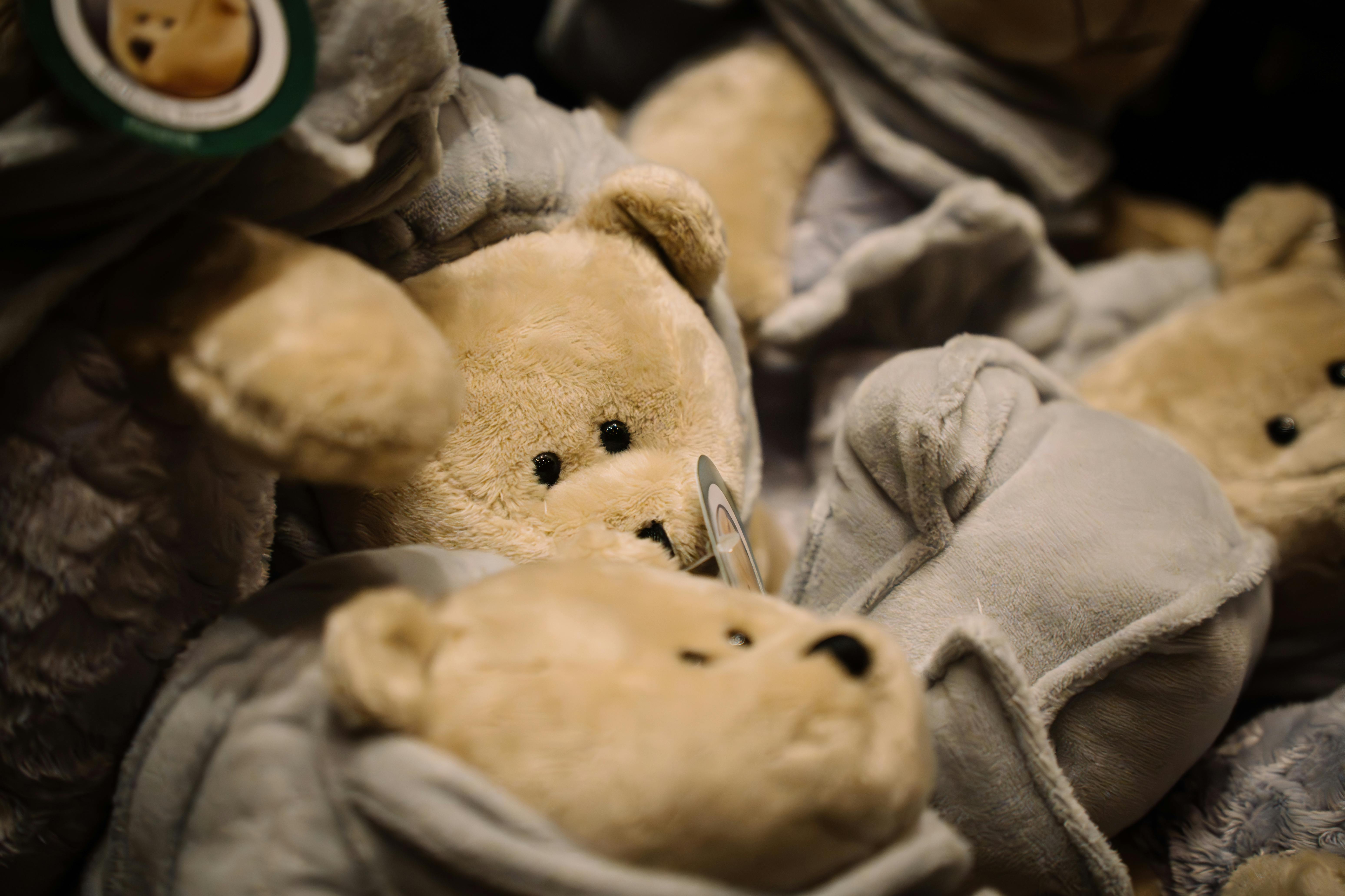 Bed Texture Photos, Download The BEST Free Bed Texture Stock Photos ...