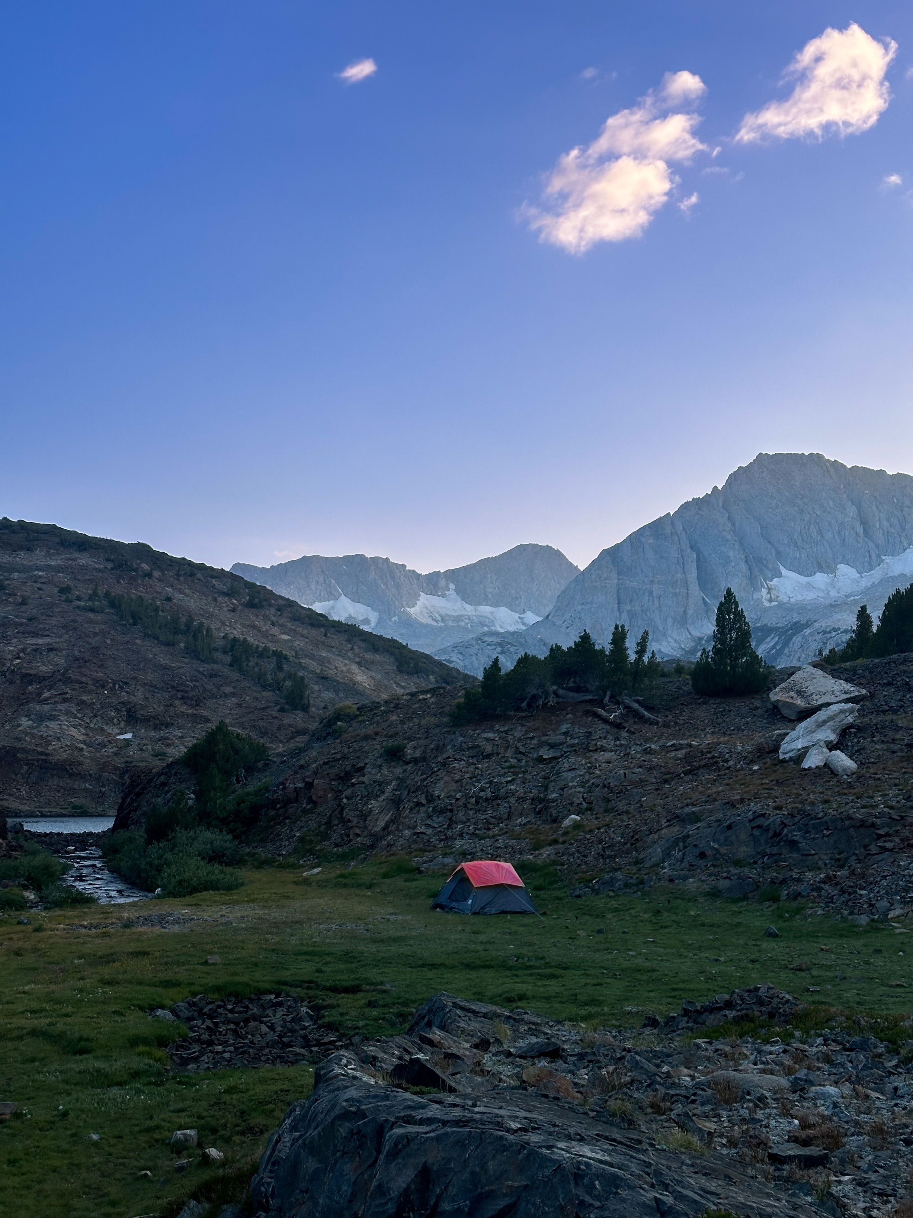 Mountain Camping at Sunrise in Bridgeport, CA · Free Stock Photo