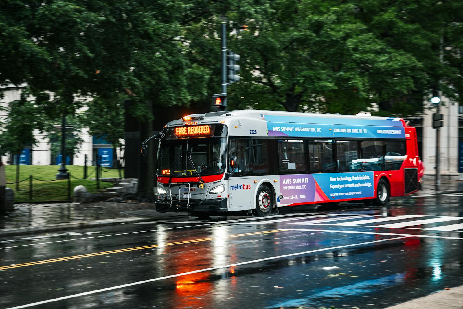 Komban Bus Photos, Download The BEST Free Komban Bus Stock Photos & HD ...