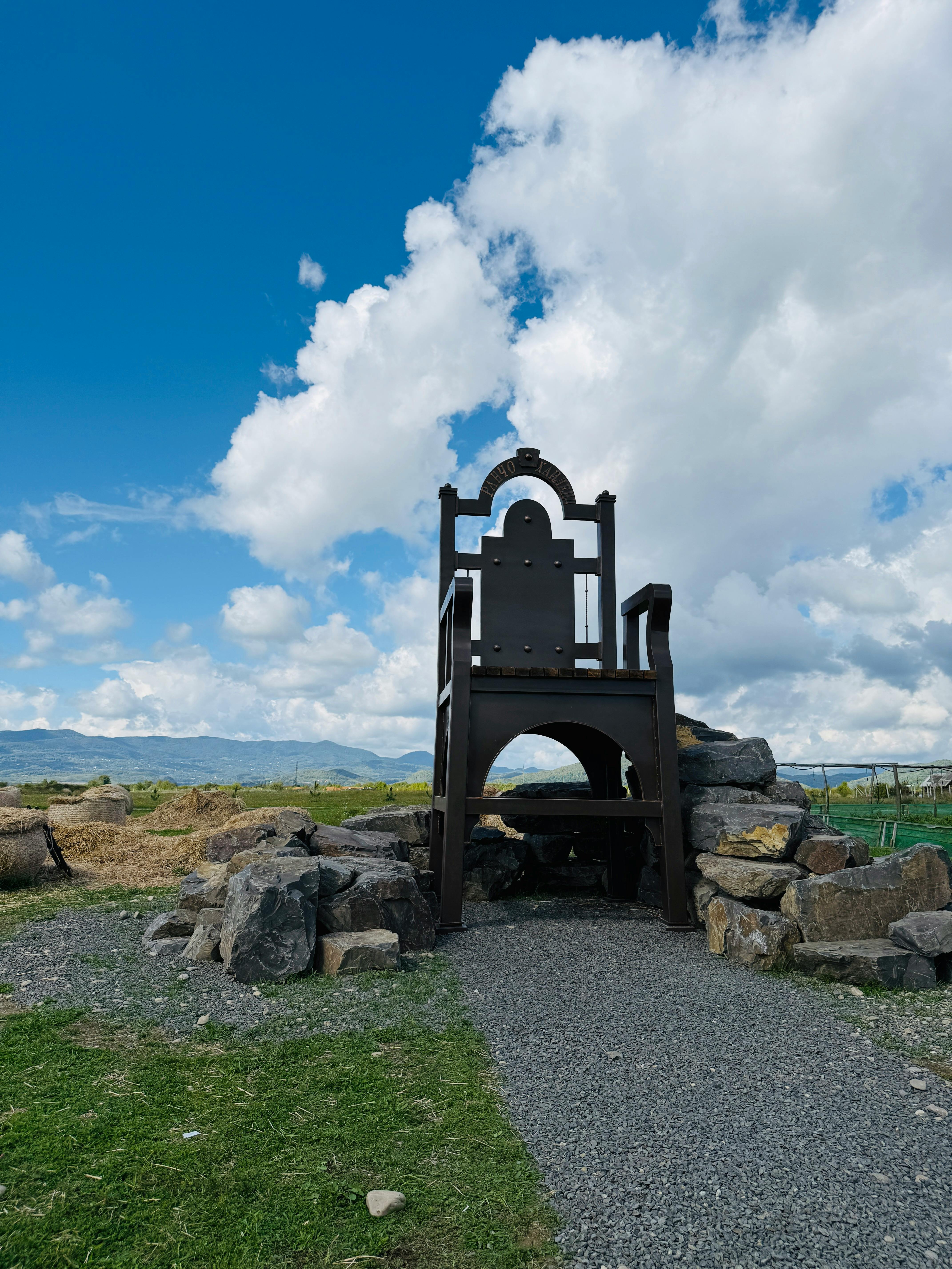 Everyone+Pointing+At+Wallpaper+Meme Photos, Download The BEST Free ...