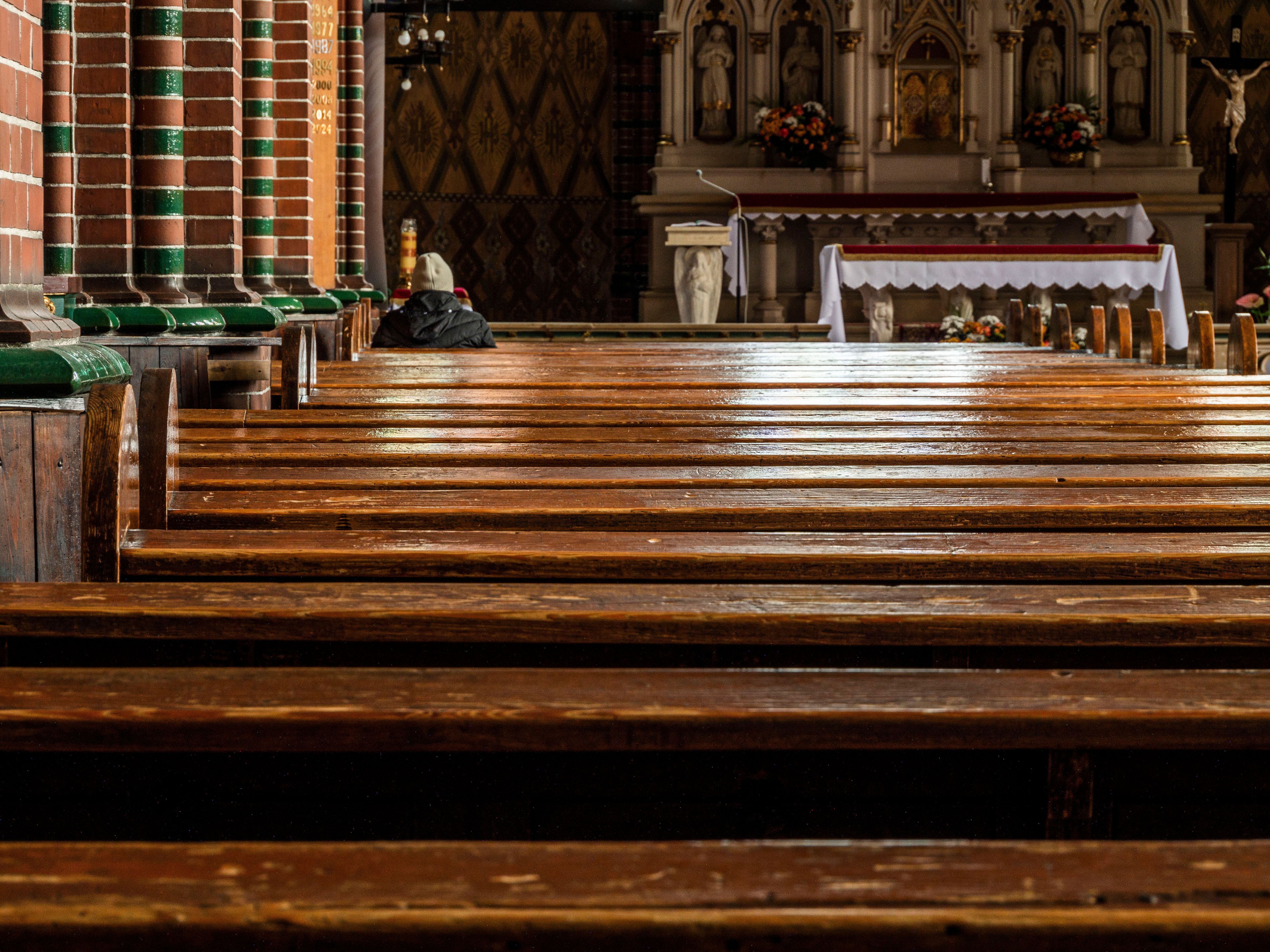 Empty Church Interior with Wooden Pews and Altar · Free Stock Photo