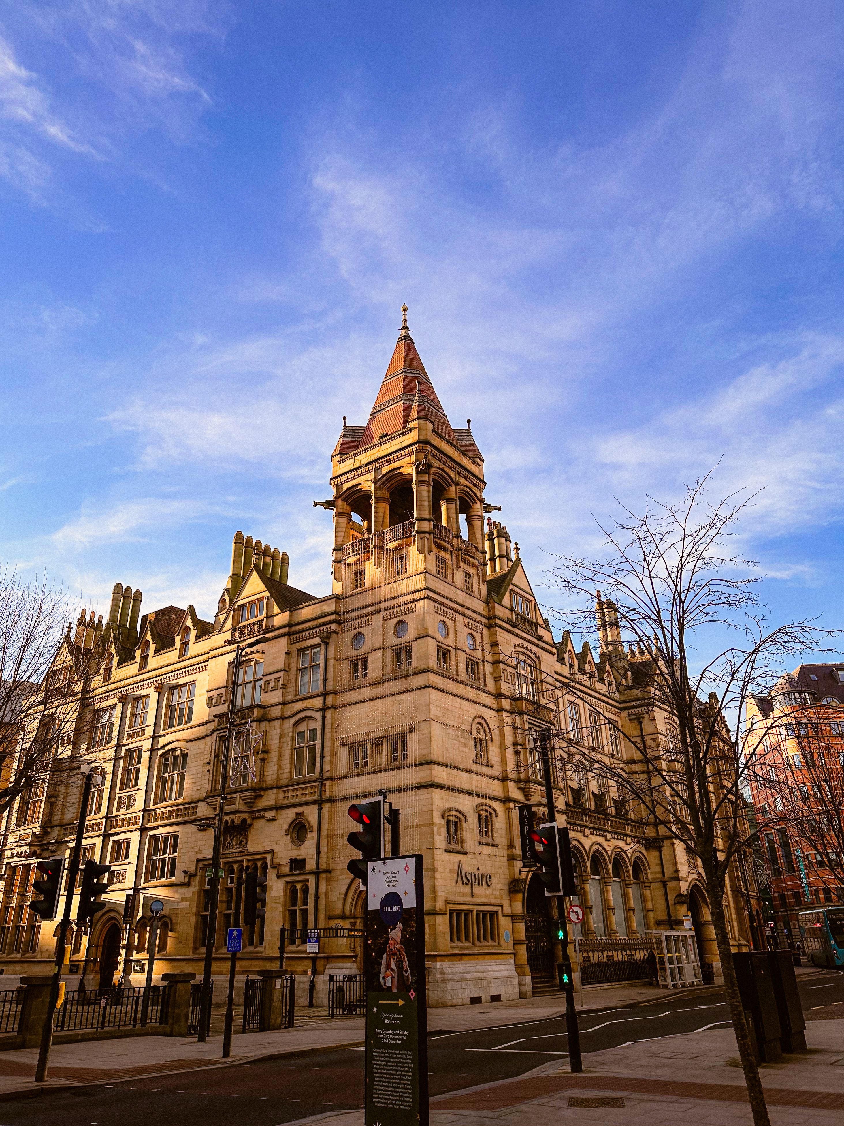 Historic Victorian Building in Urban Cityscape · Free Stock Photo
