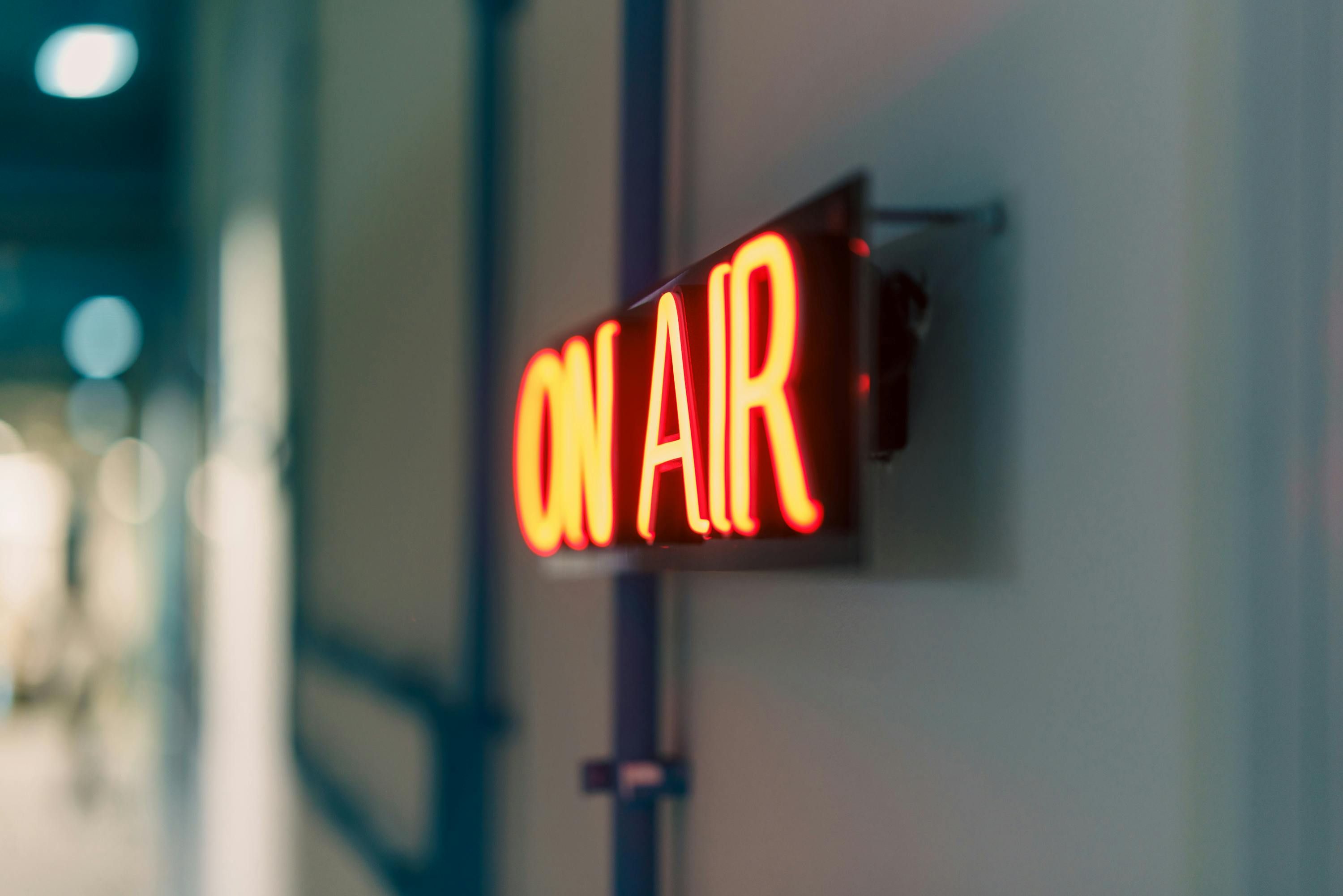 Live Streaming Photos, Download The BEST Free Live Streaming Stock ...