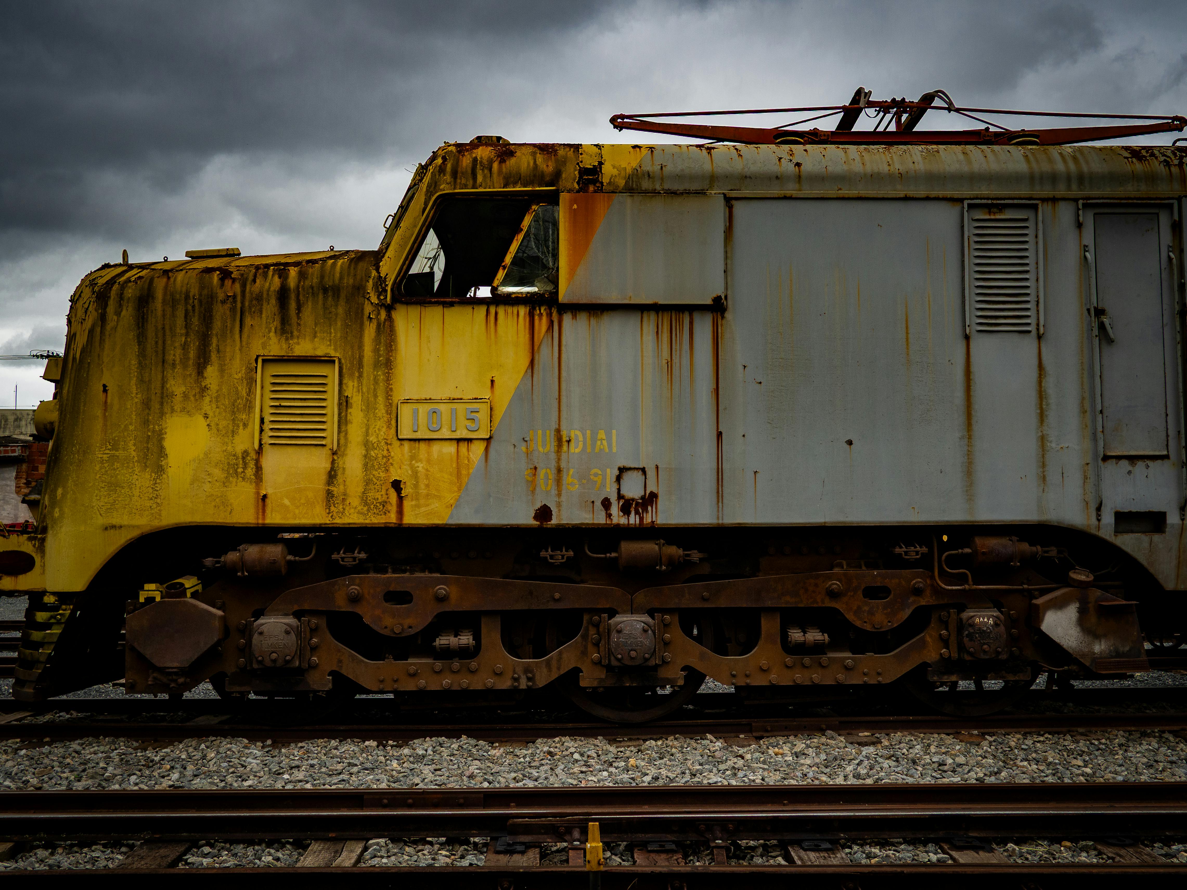 Train Side View Photos, Download The BEST Free Train Side View Stock ...
