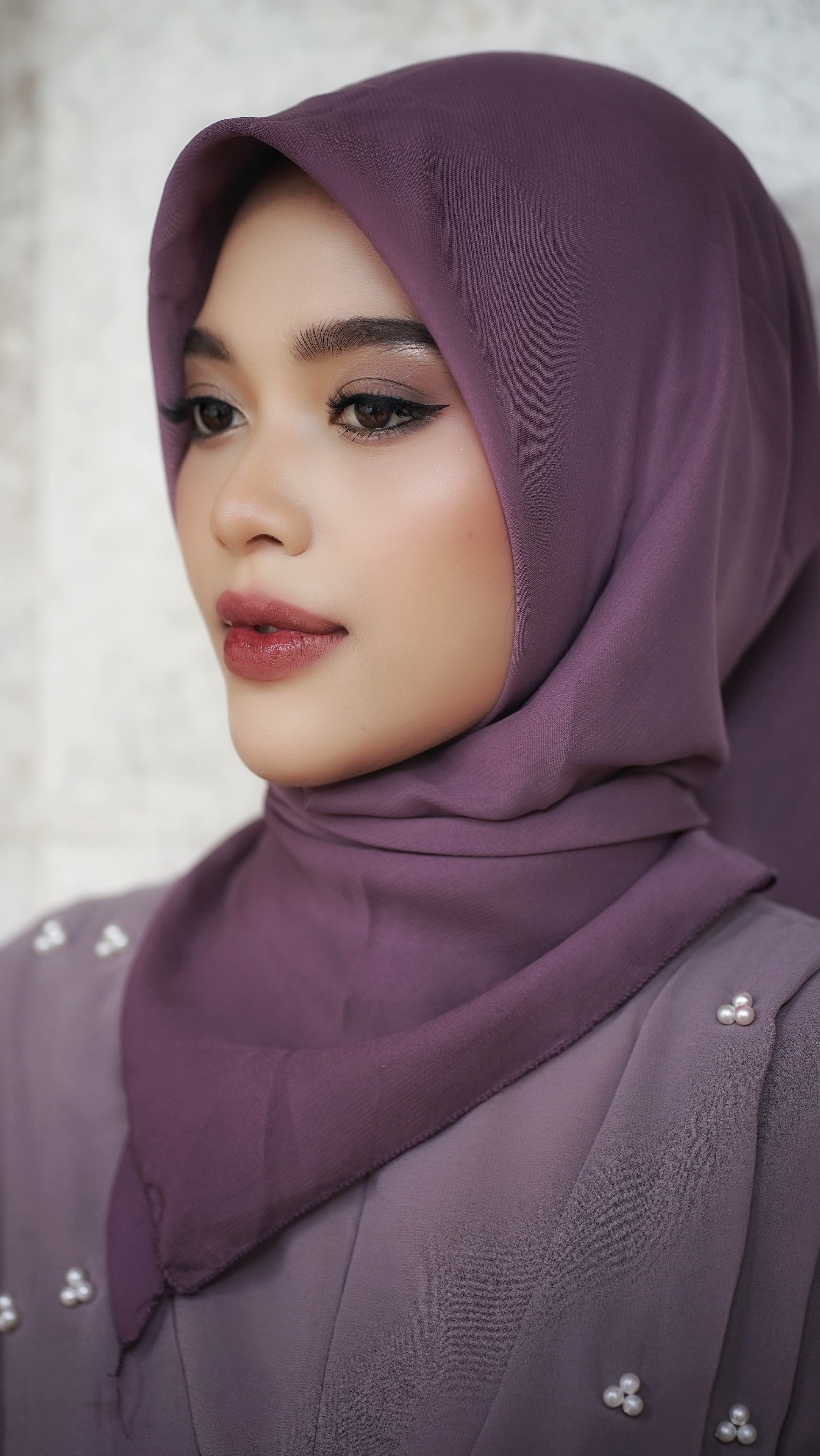 Hijab Profile Photos, Download The BEST Free Hijab Profile Stock Photos ...