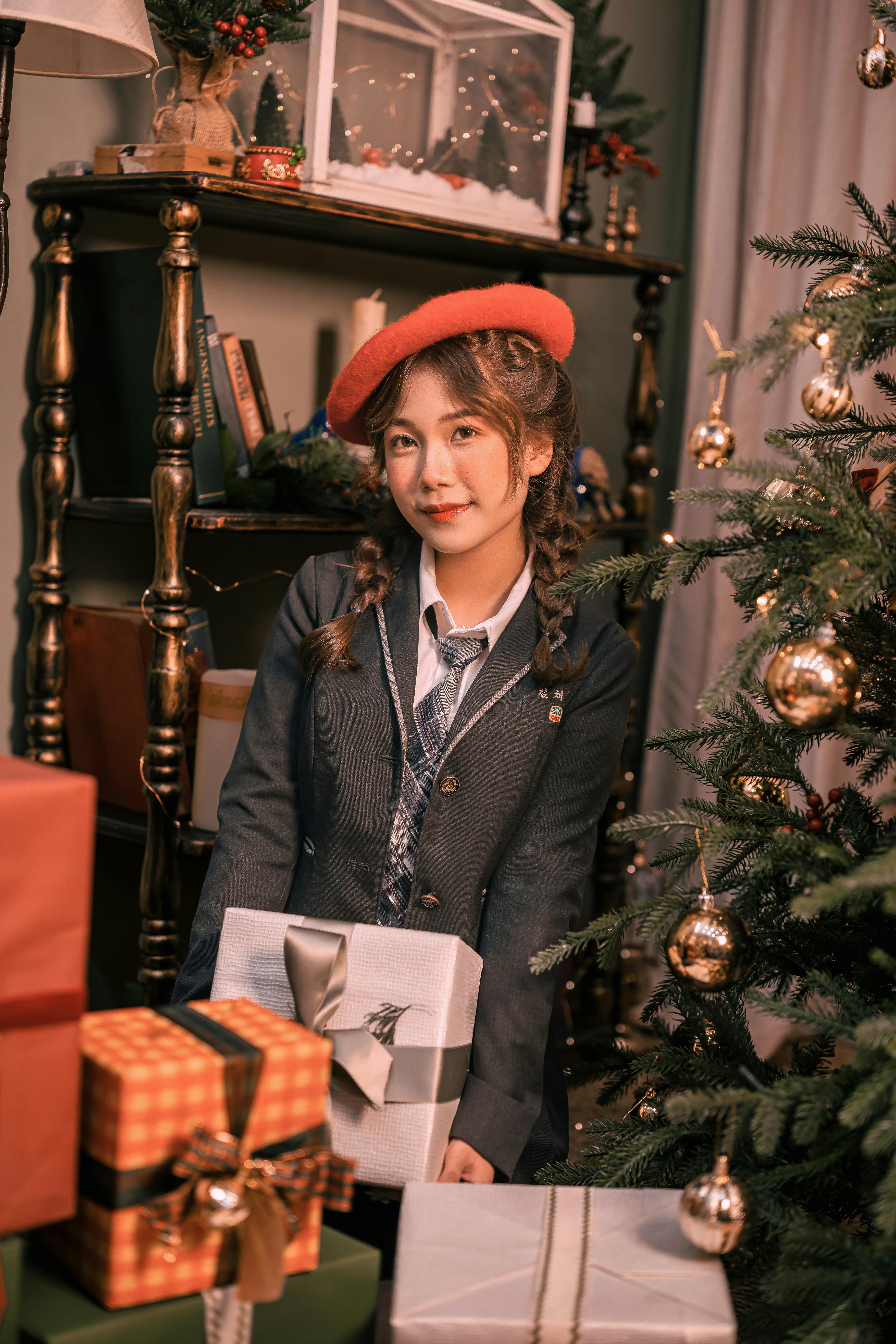 Cheeky Elf On The Shelf Photos, Download The BEST Free Cheeky Elf On ...