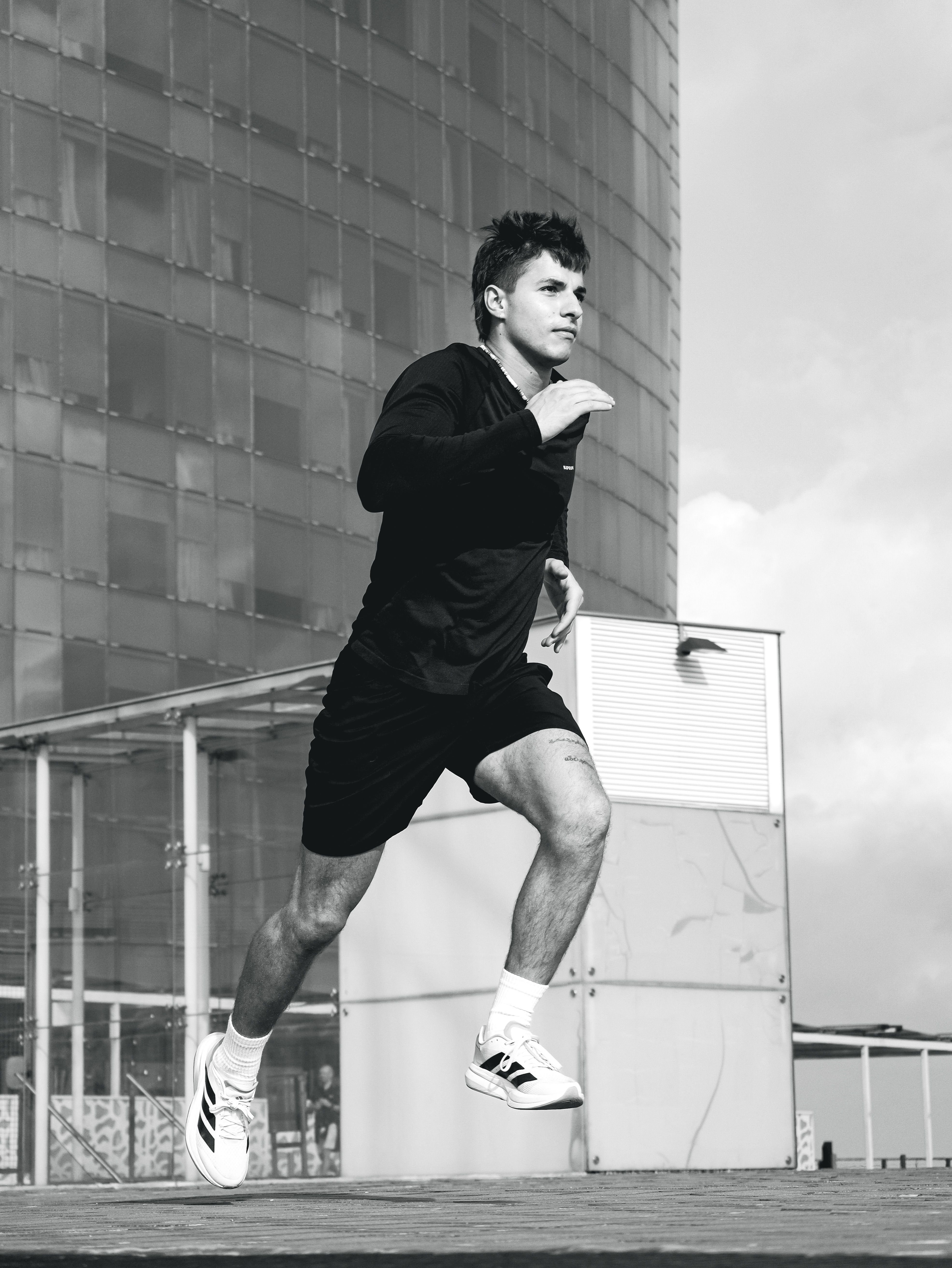 23.555+ Fotos y Imágenes de Running nike Gratis · Banco de Fotos Gratis