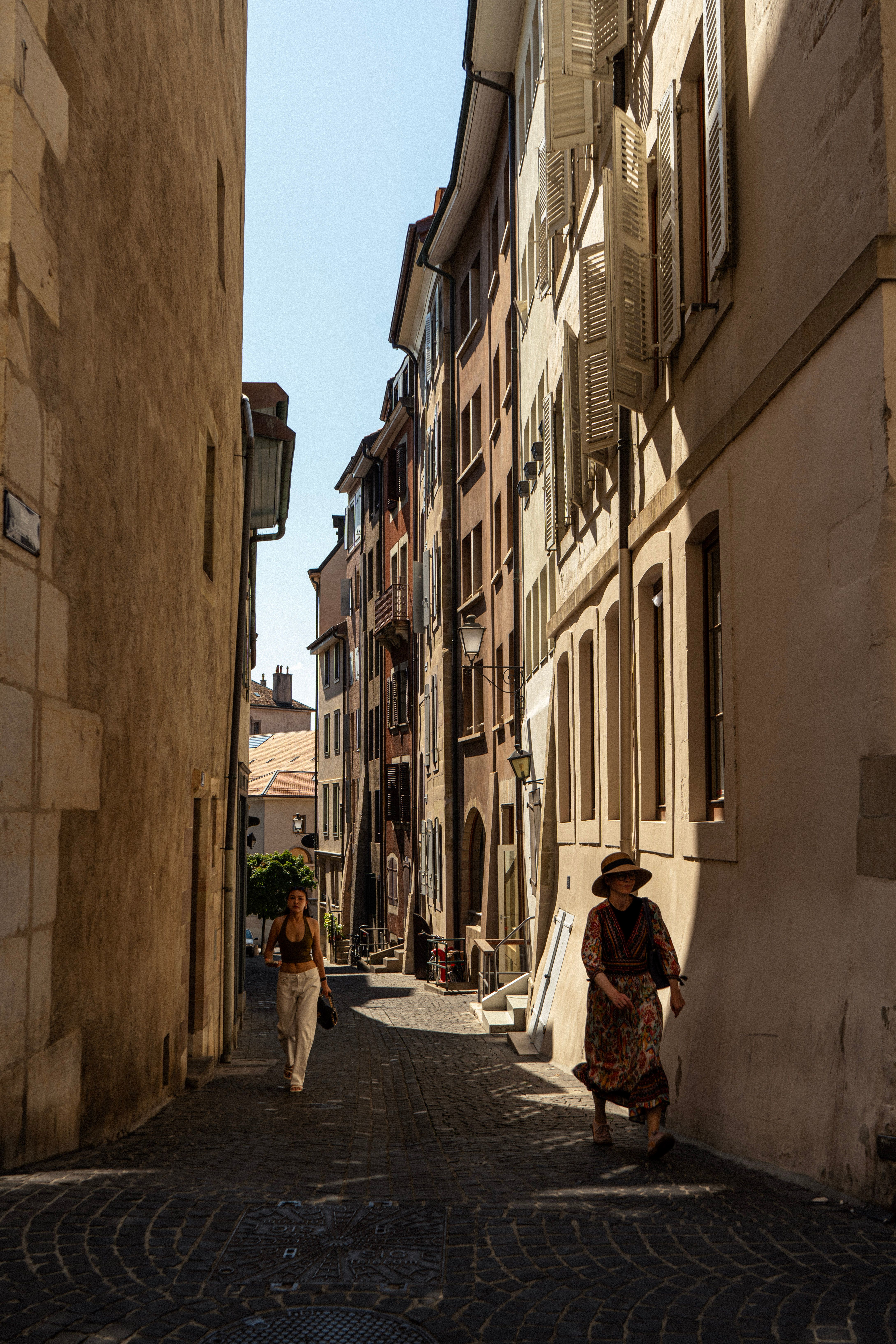 People Walk Anima Photos, Download The BEST Free People Walk Anima ...