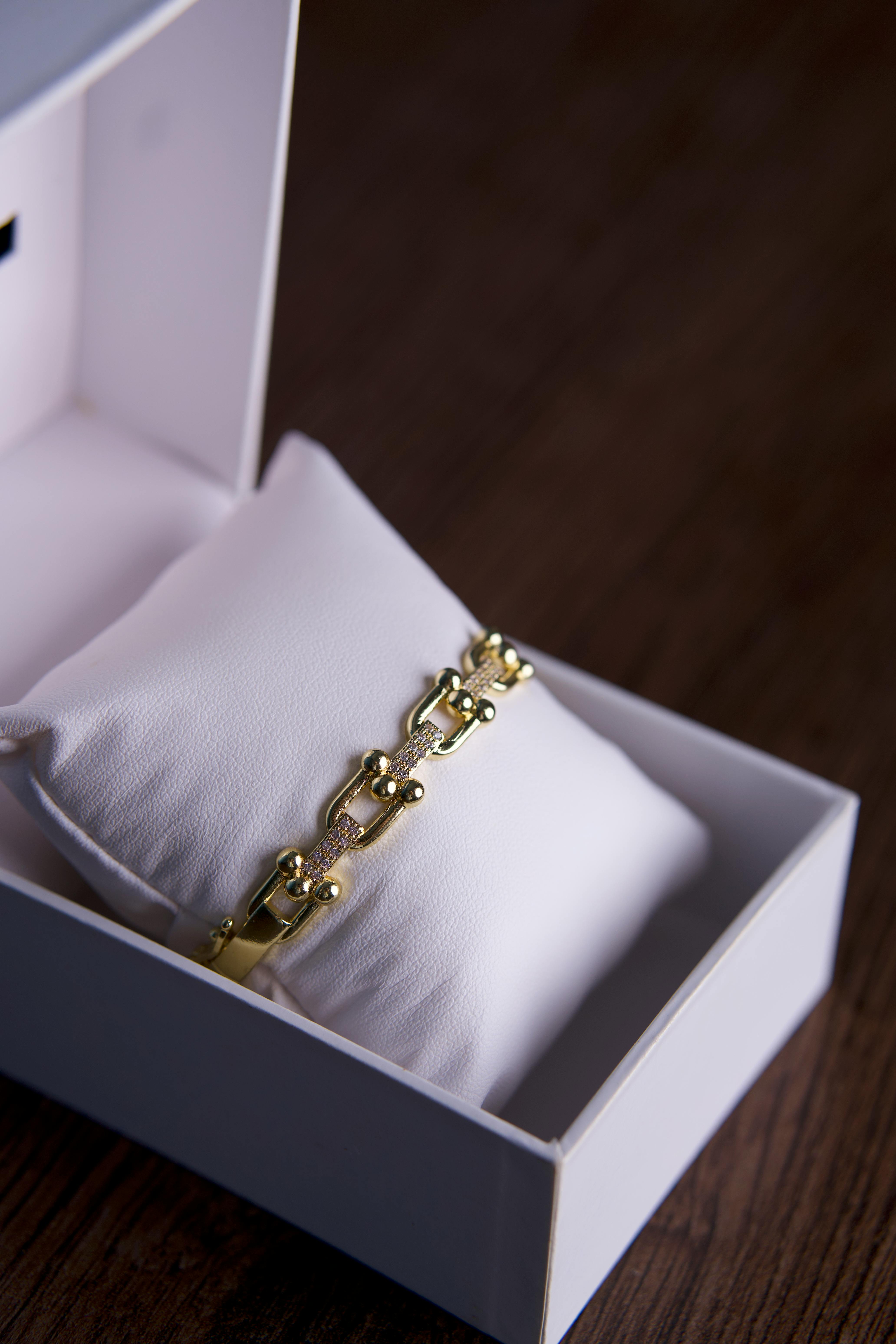 Merchandise Photos, Download The BEST Free Merchandise Stock Photos ...