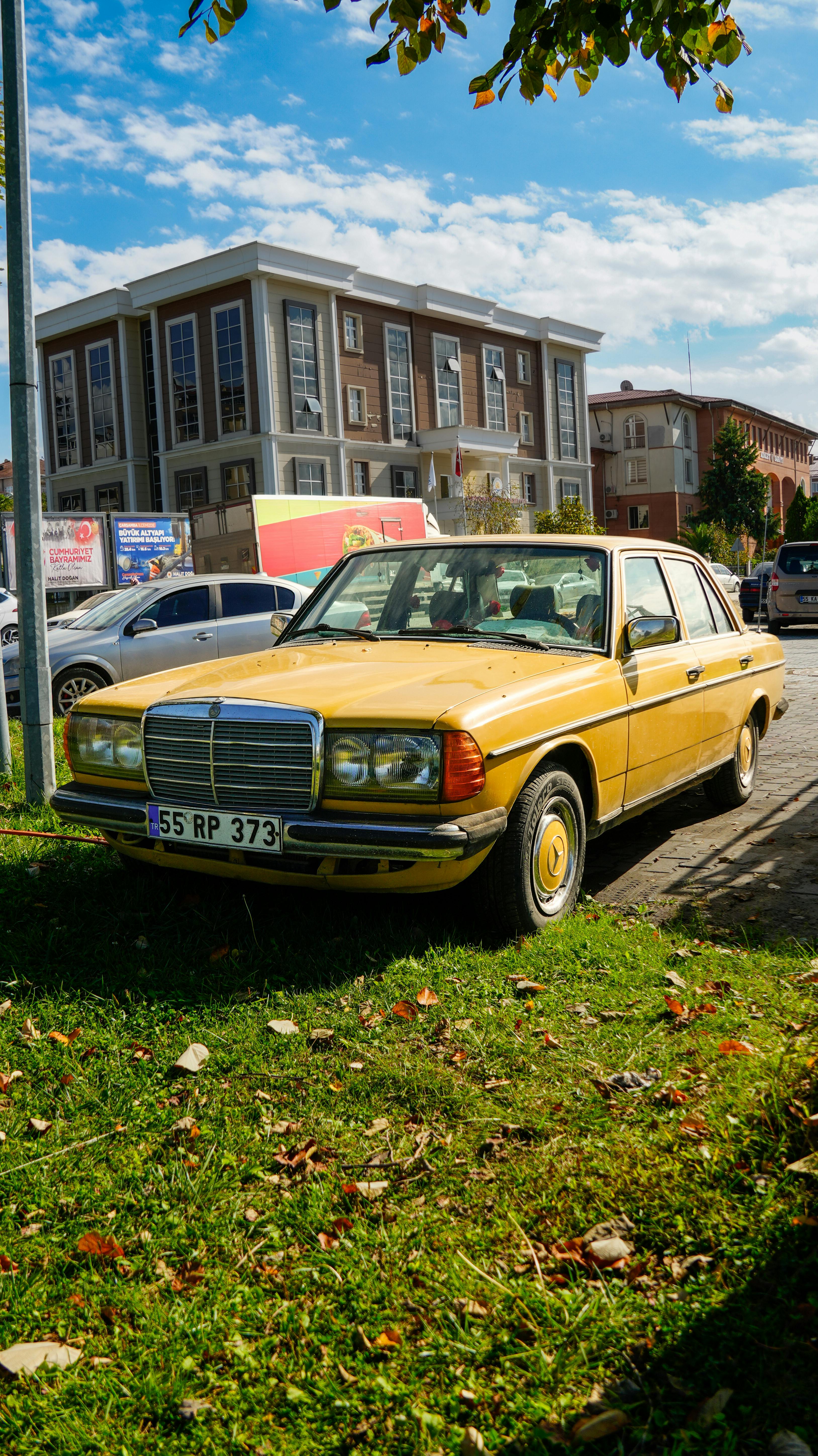 Artificial+Spiral+Hill+In+Sydney+Olympic+Park,+Australia Photos ...