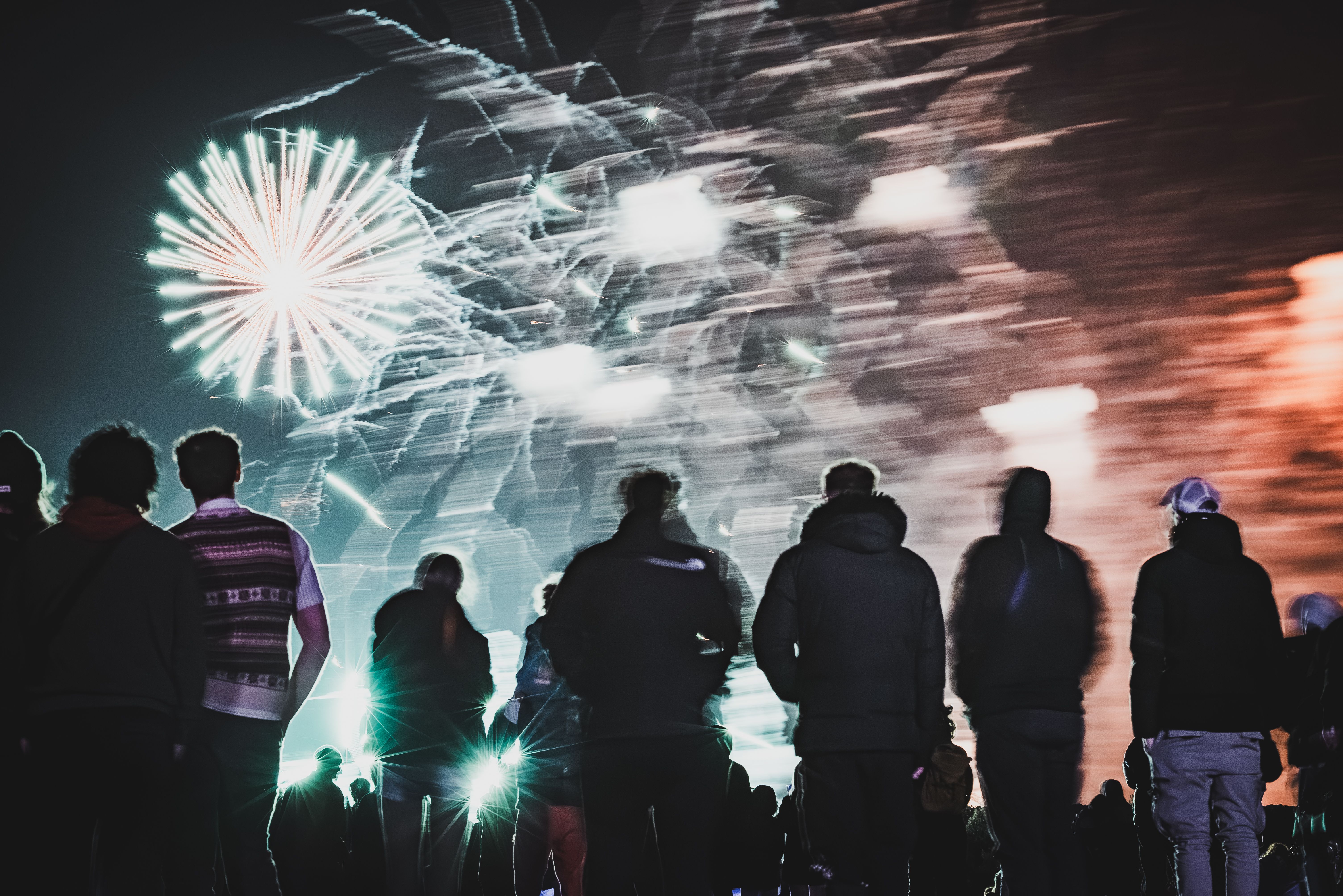 Spectacular Fireworks Display Captured at Night · Free Stock Photo