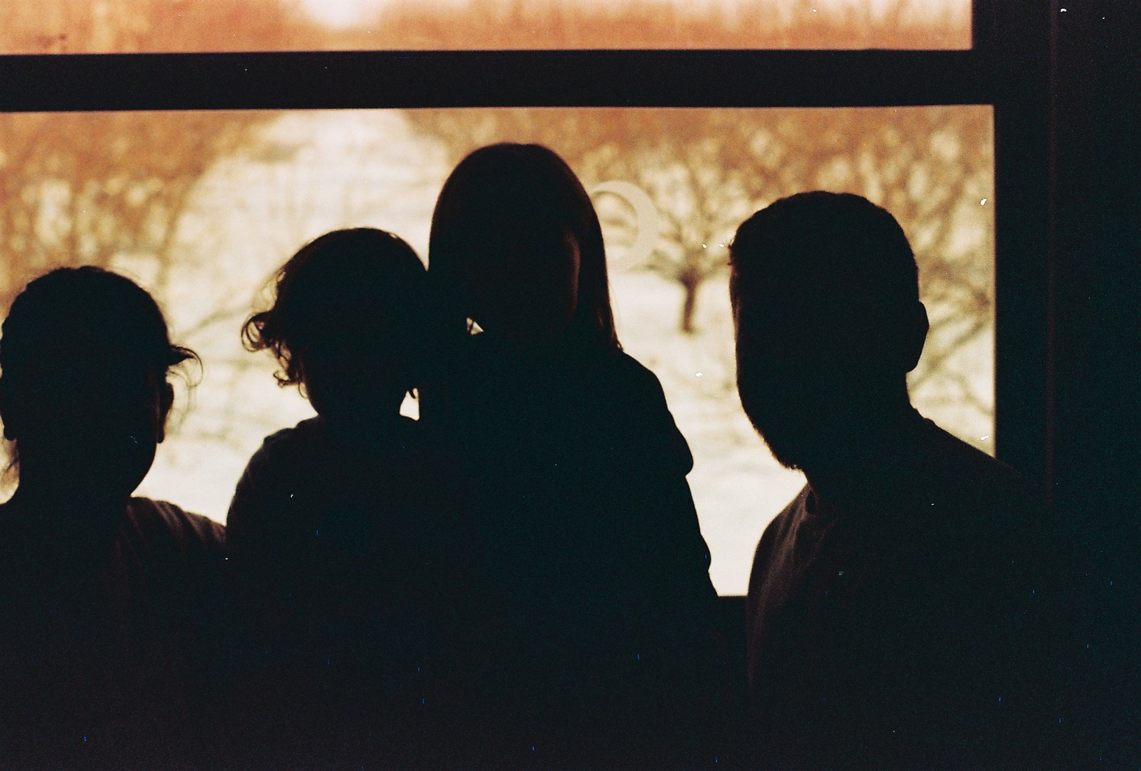 Silhouetted Family by a Winter Window in Sivas · Free Stock Photo