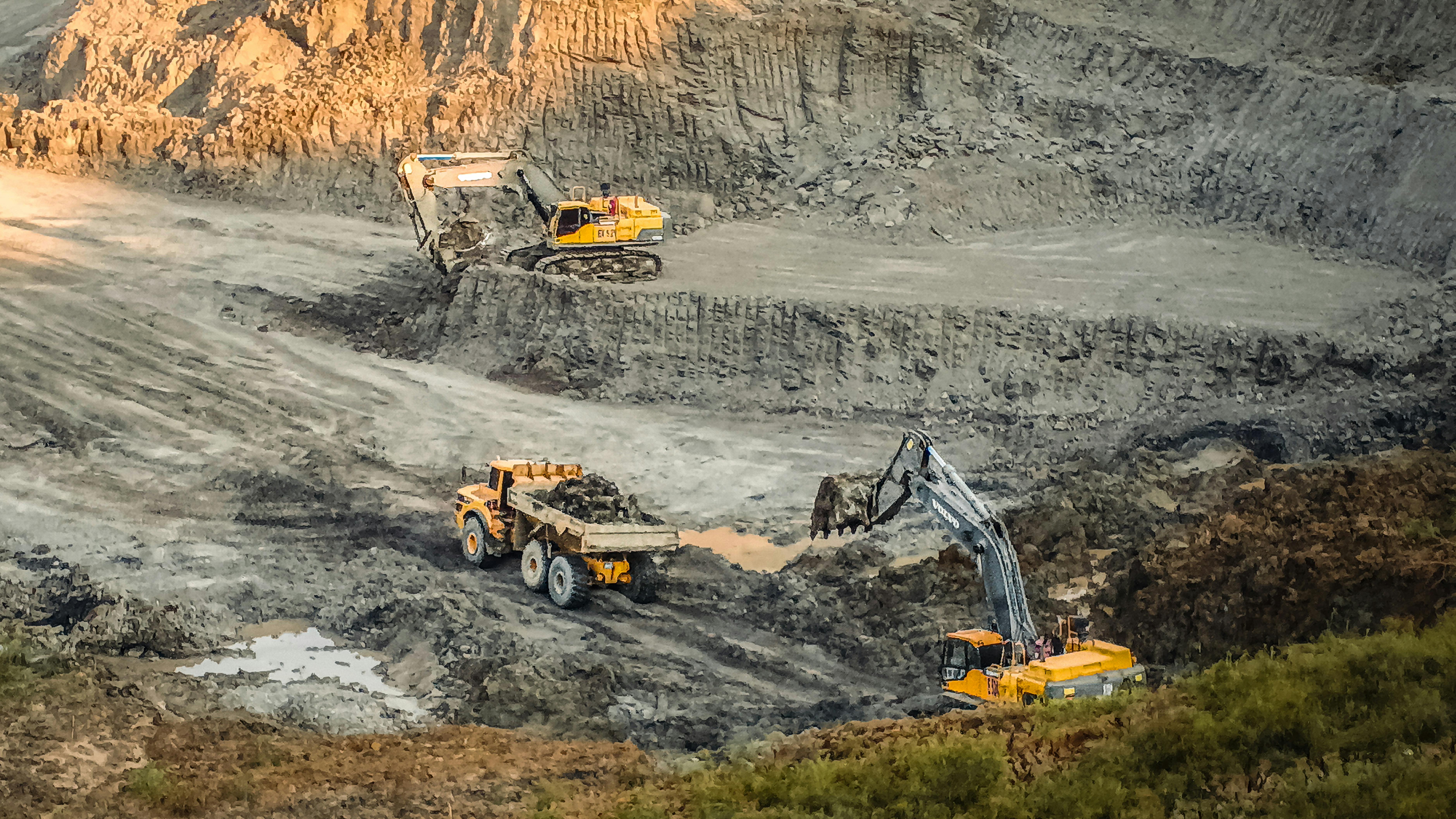 Mining Photos, Download The BEST Free Mining Stock Photos & HD Images