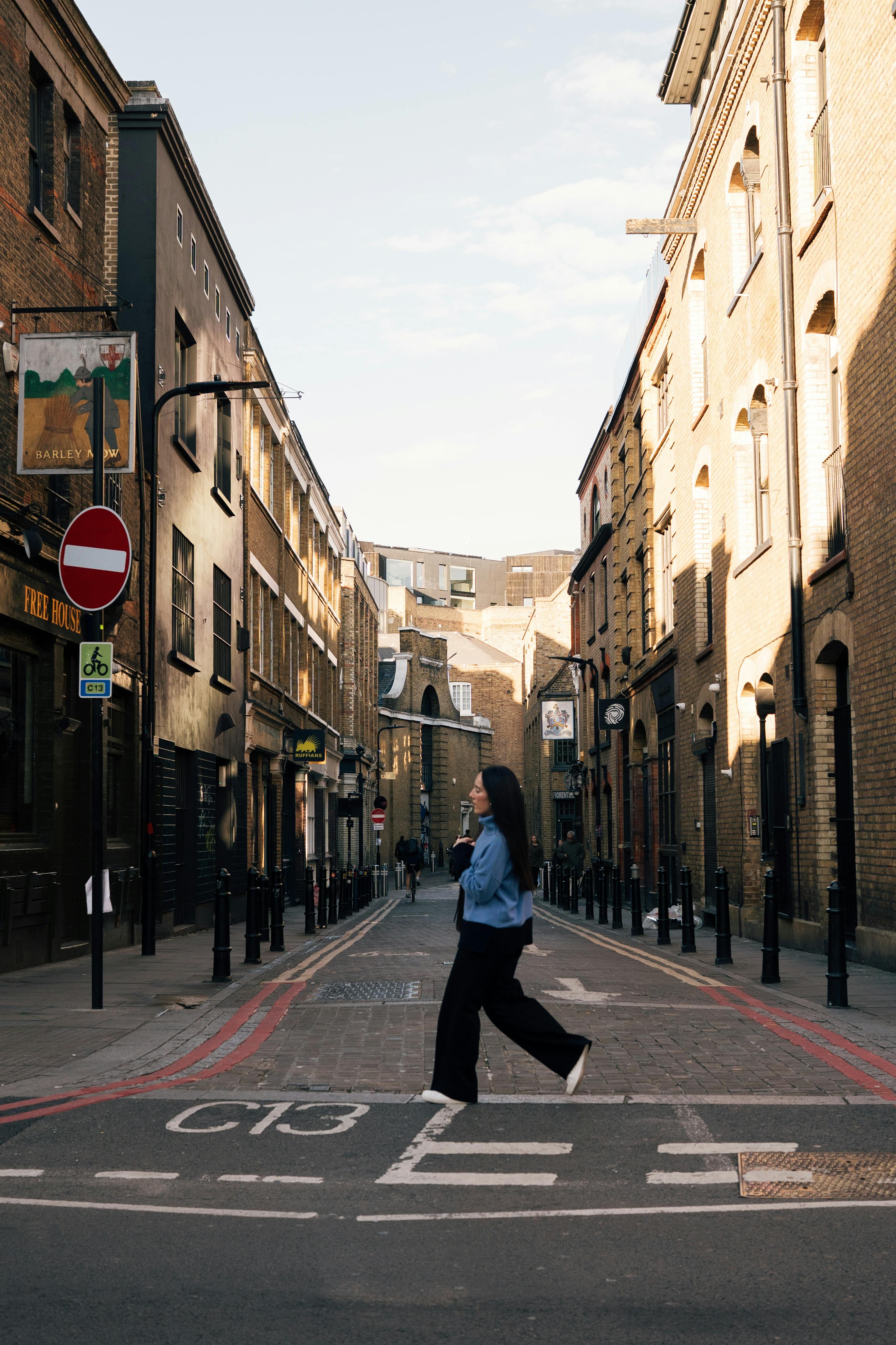 People+Pooping+In Photos, Download The BEST Free People+Pooping+In ...