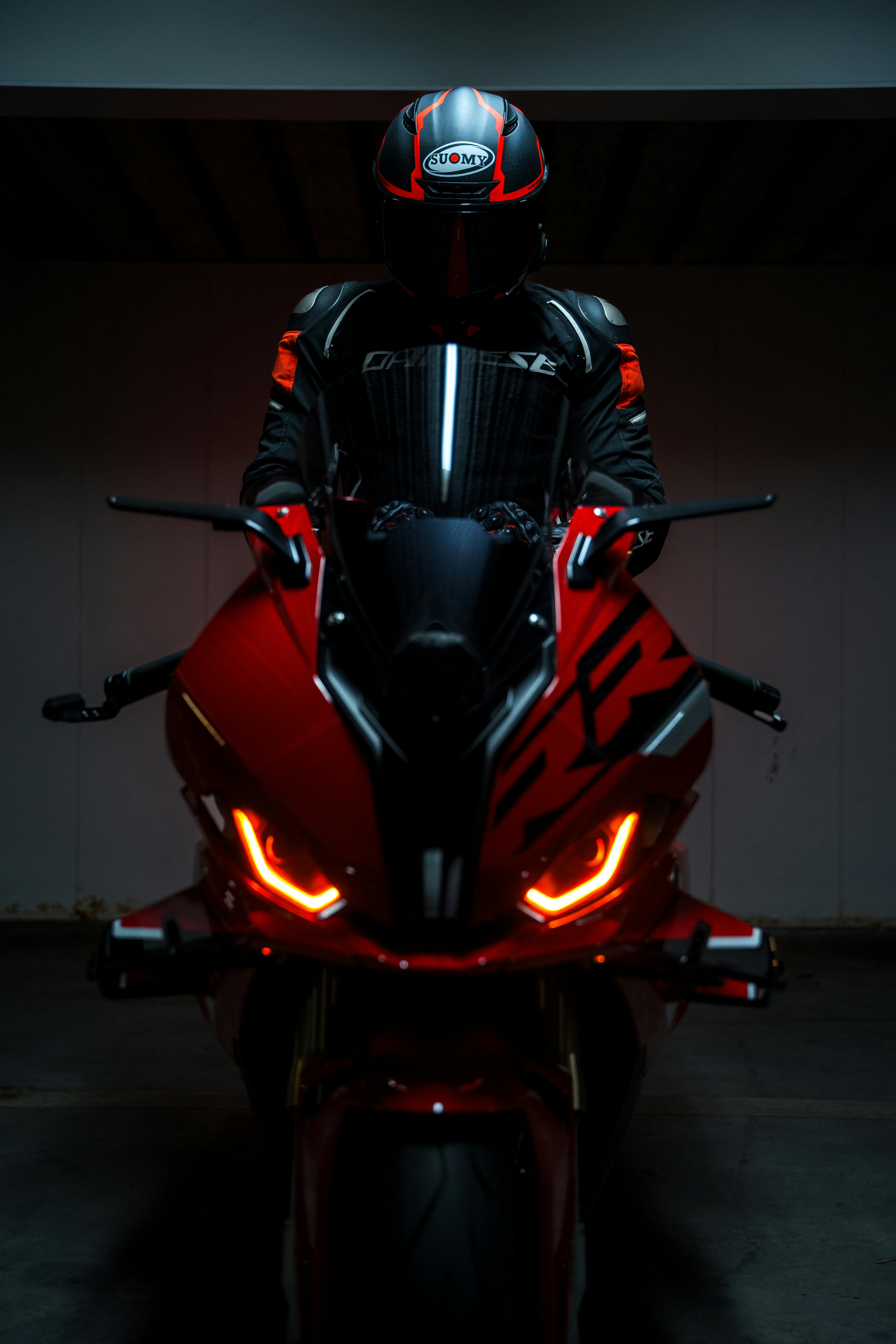 Melissa+Rauch+In+Swim+Suit Photos, Download The BEST Free Melissa+Rauch ...