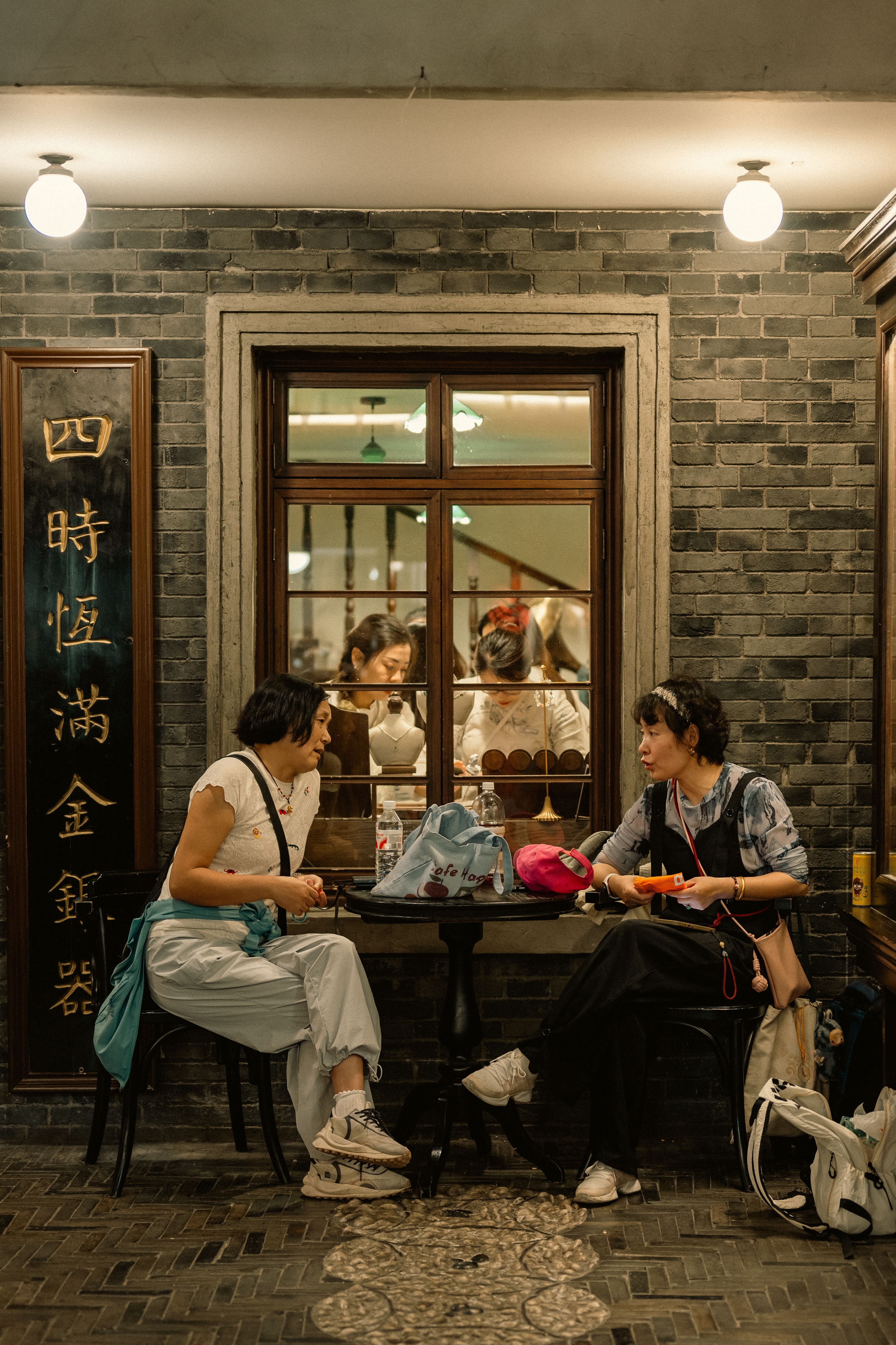 Beautiful Chinese Women Legs Photos, Download The BEST Free Beautiful ...