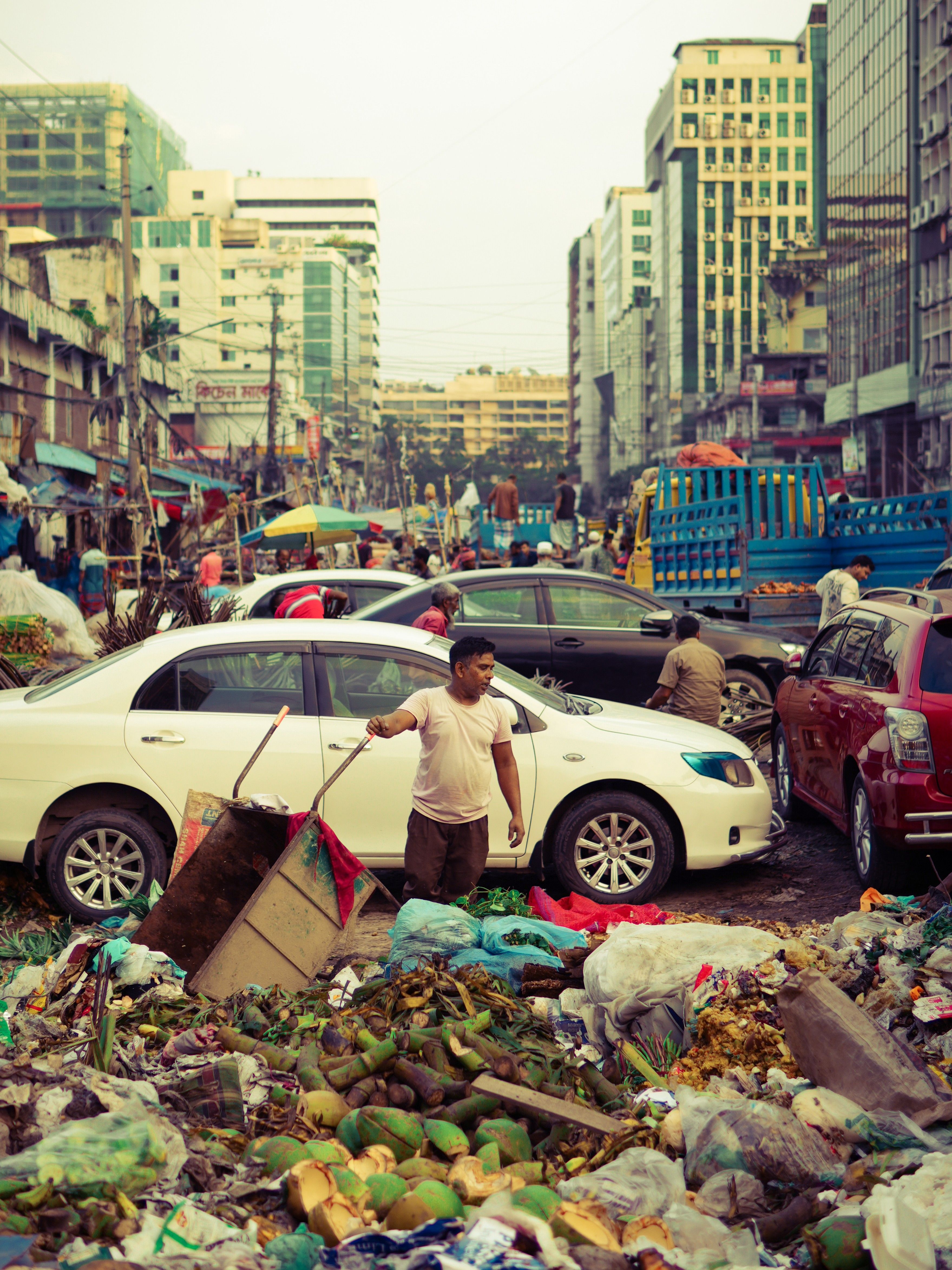 Trashing Photos, Download The BEST Free Trashing Stock Photos & HD Images