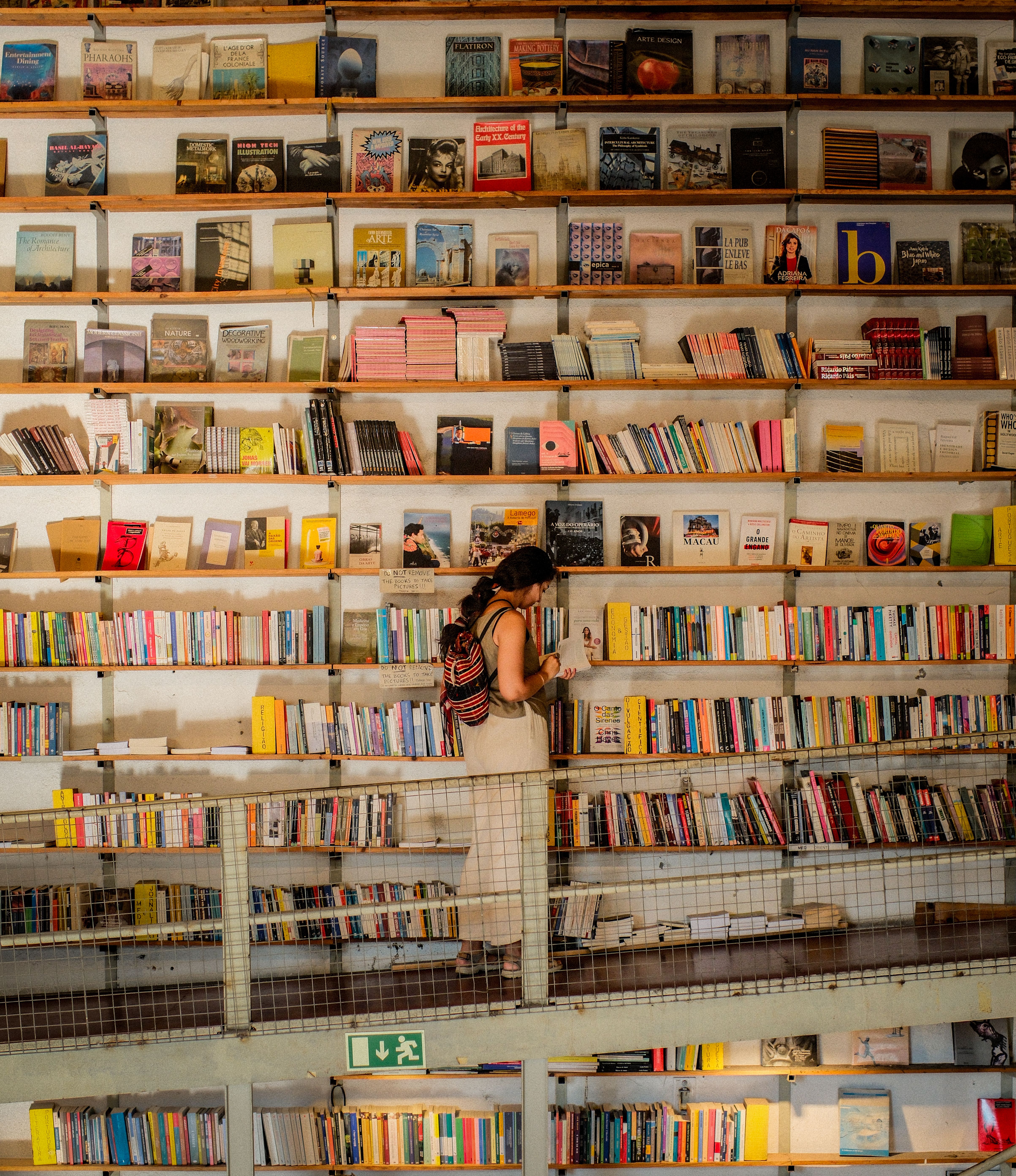 Bookstore Background Photos, Download The BEST Free Bookstore ...