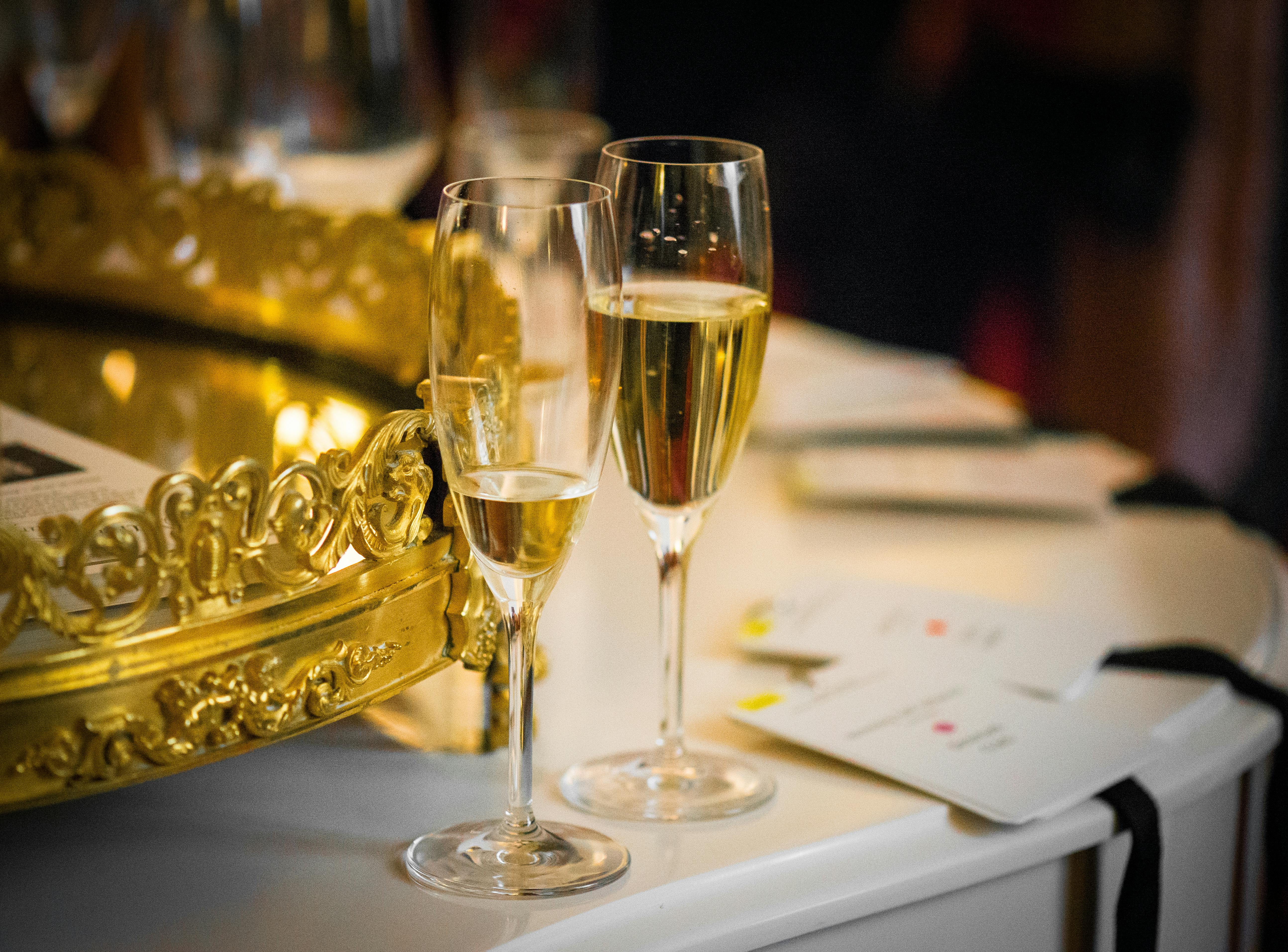 Task Bar Photos, Download The BEST Free Task Bar Stock Photos & HD Images