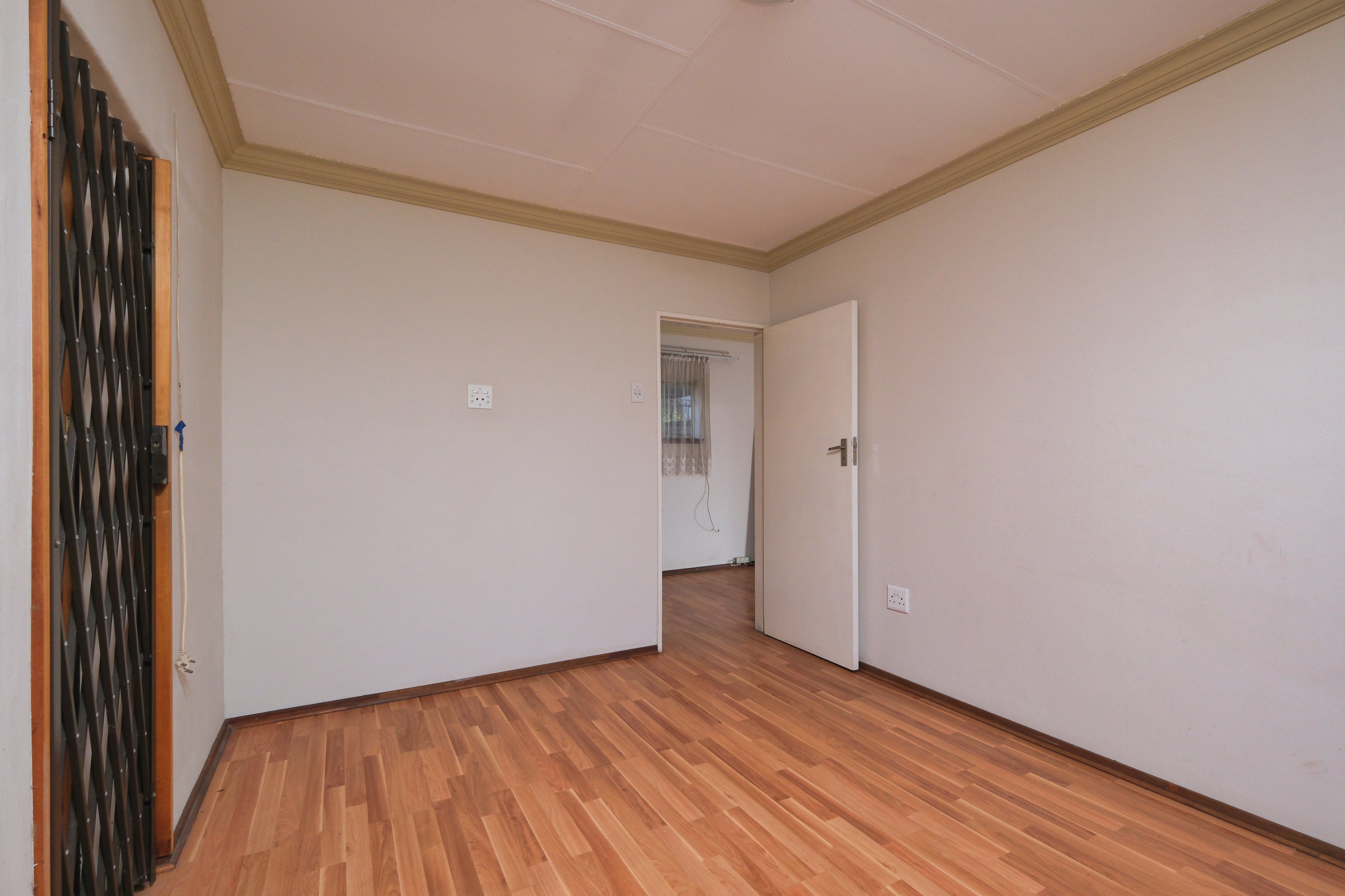 Empty Room Images Photos, Download The BEST Free Empty Room Images ...