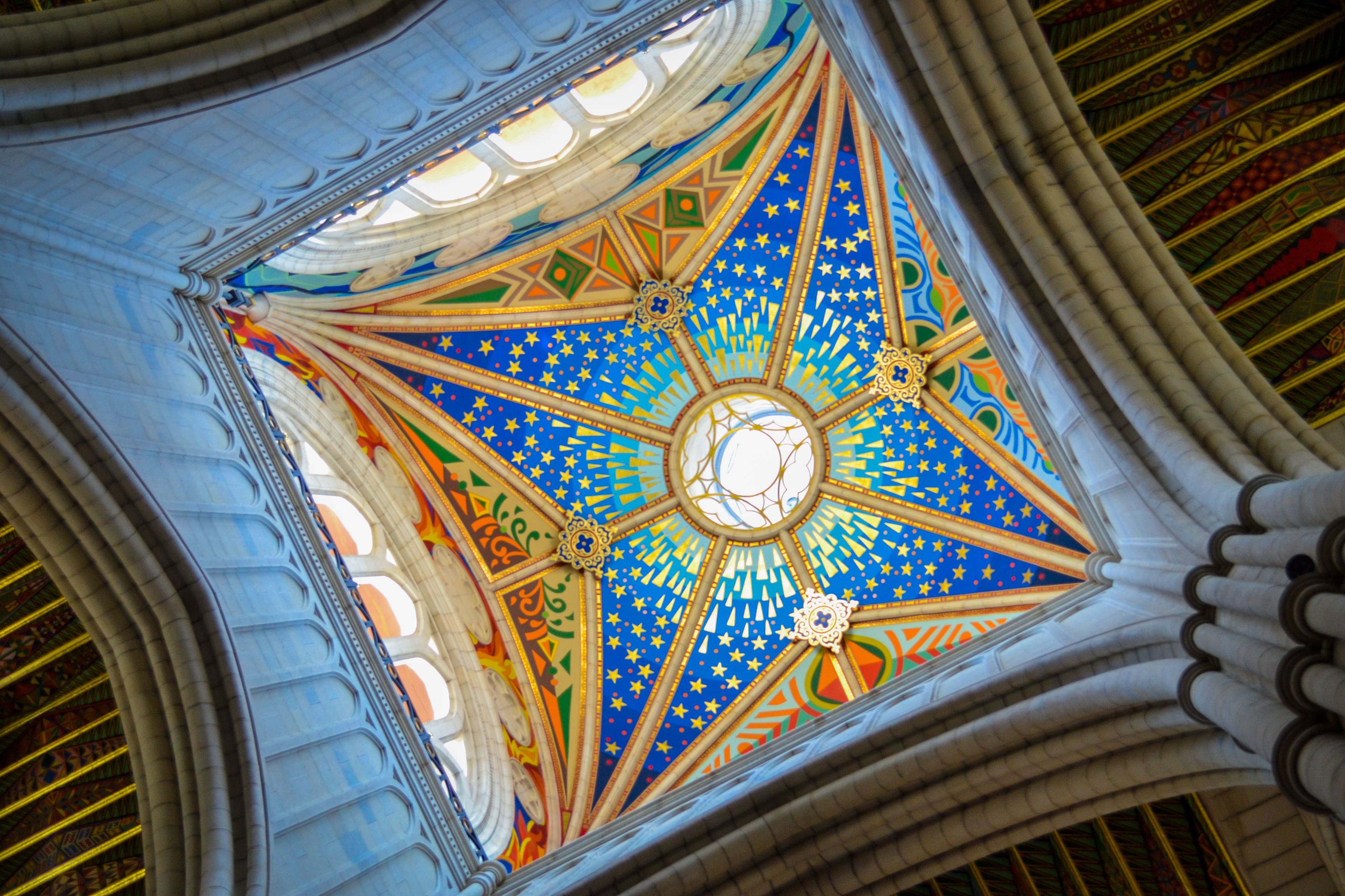 Vibrant Decorated Ceiling of Cathedral in Madrid · Free Stock Photo